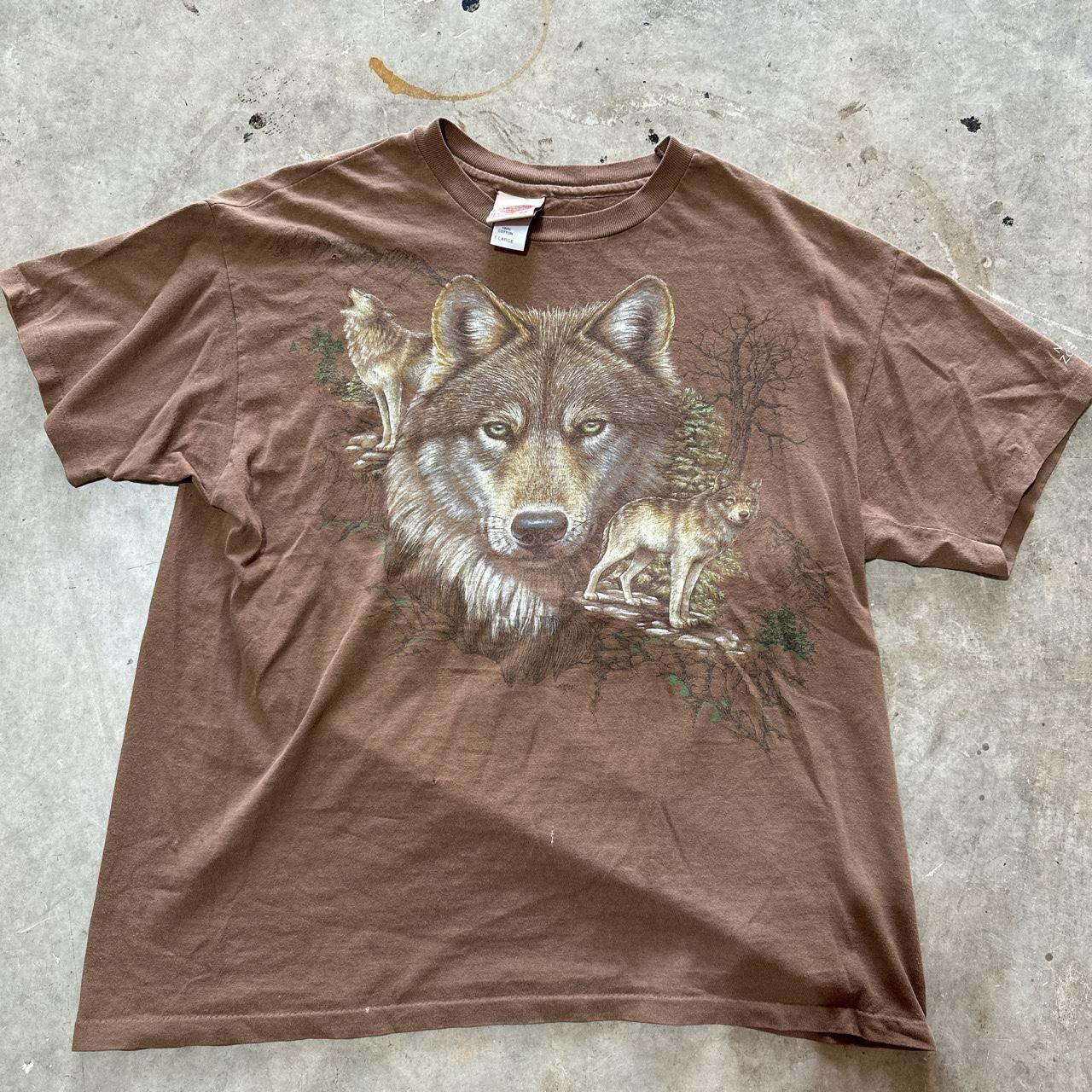 XL Beautiful Brown single stitch big hit wolf... - Depop