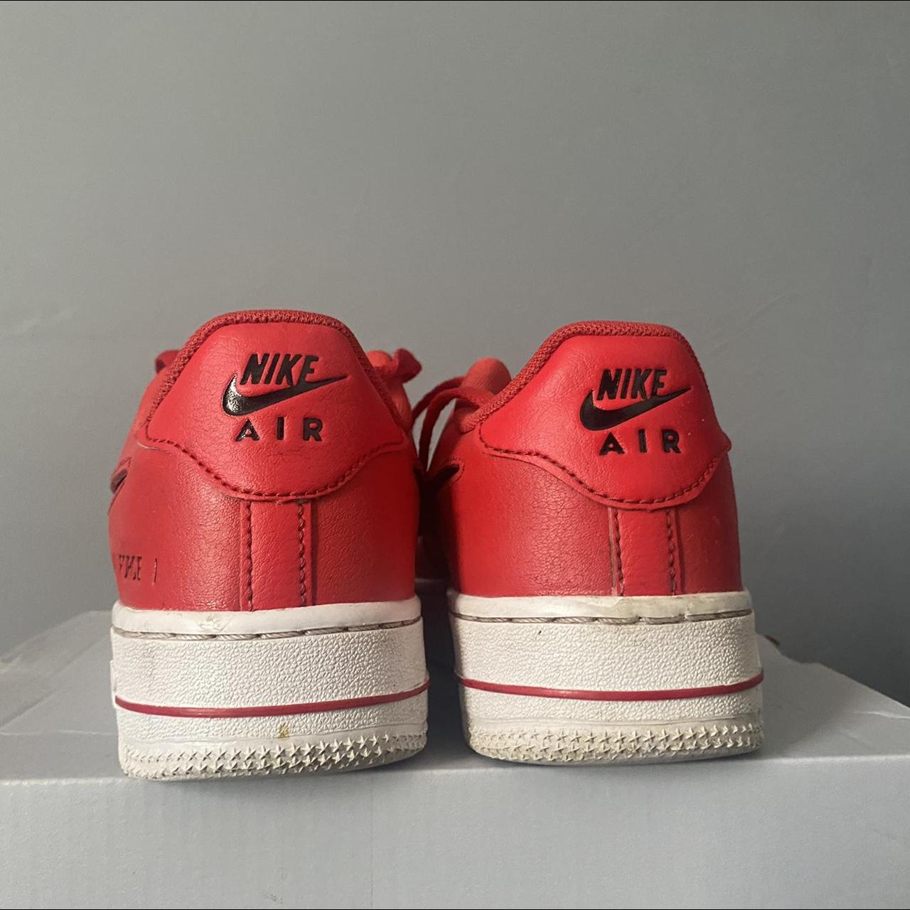 Nike Women's Red Trainers | Depop