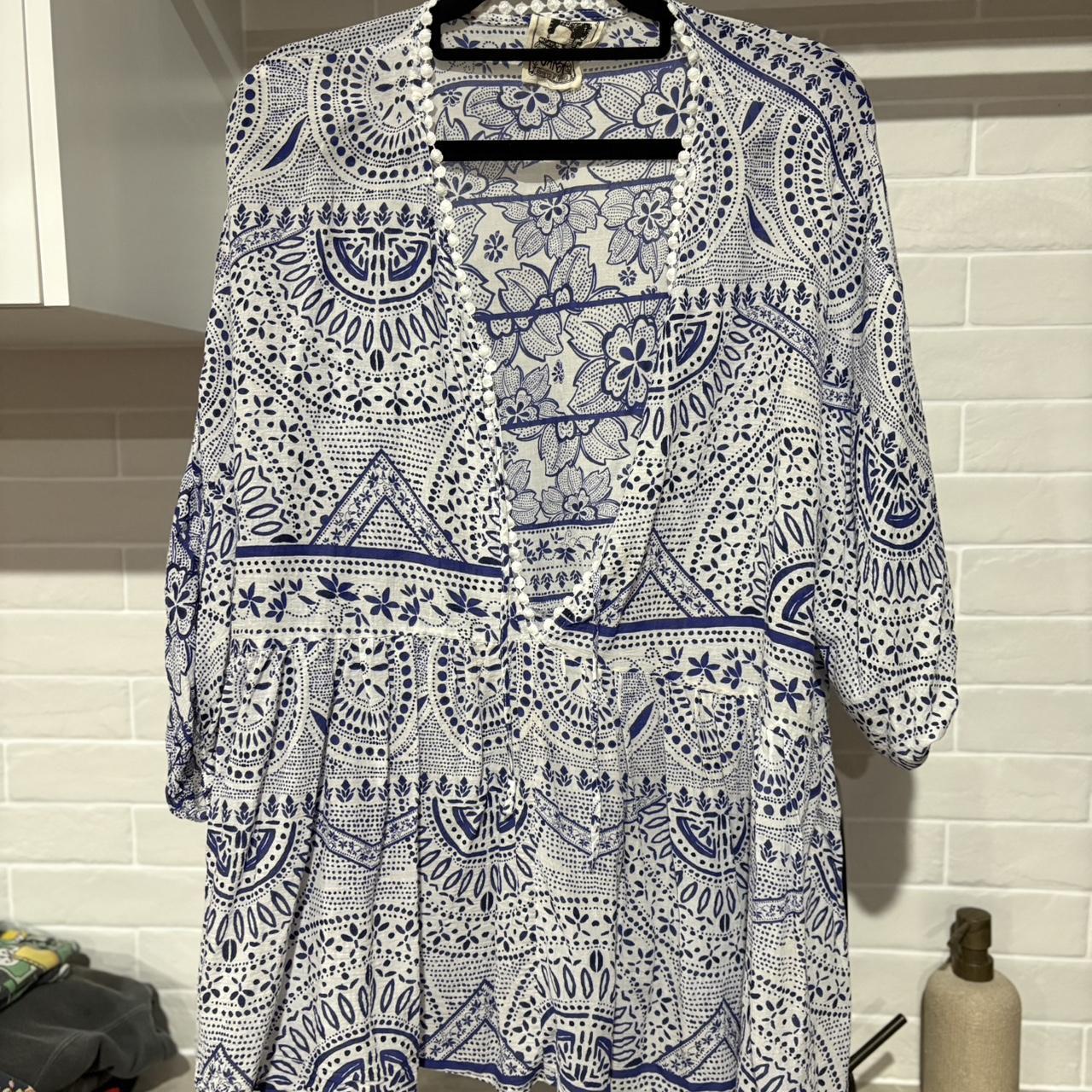 Jaase blouse Size M Hardly worn | Depop