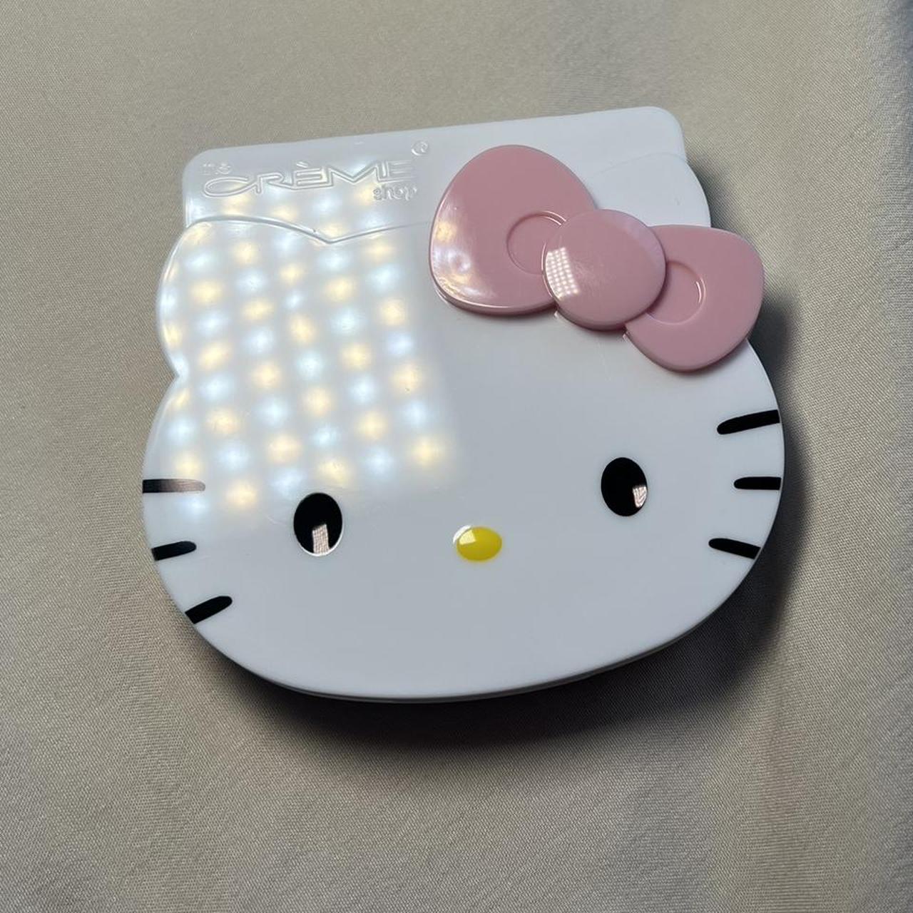 Hello kitty compact mirror 🫶🏻 reflection never been... | Depop