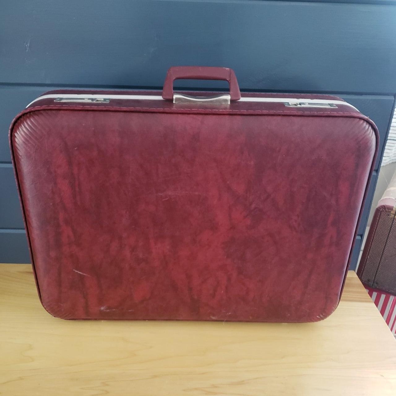 60s/70s Red Hard Side Suitcase Set This set... - Depop
