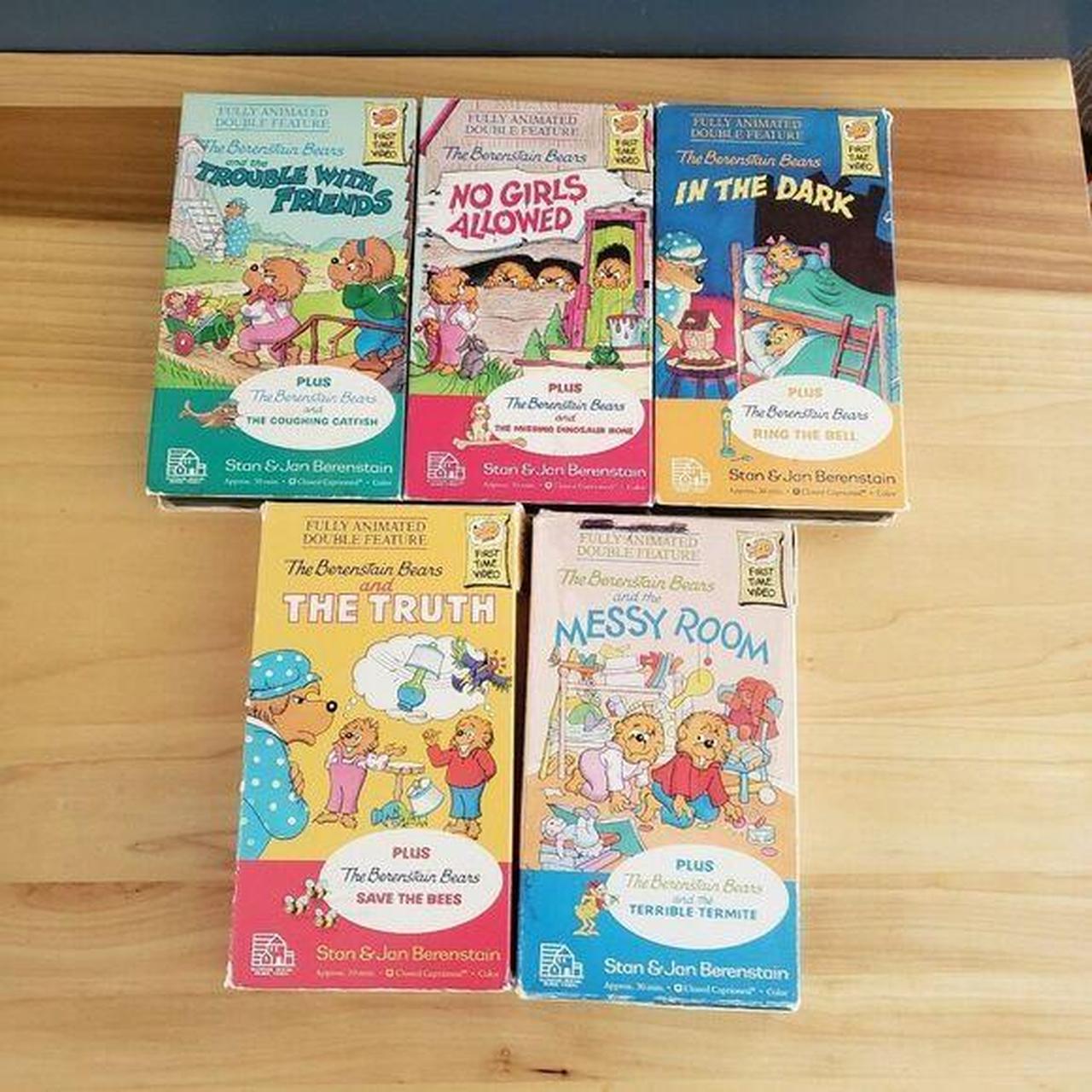 90s Berenstain Bears VHS Tapes These tapes have... - Depop