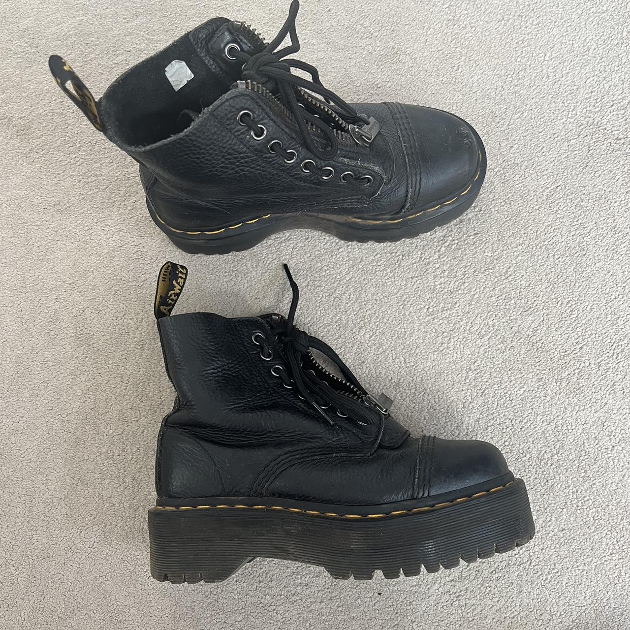 Doc Martens Sinclair Platform boots in very good... - Depop