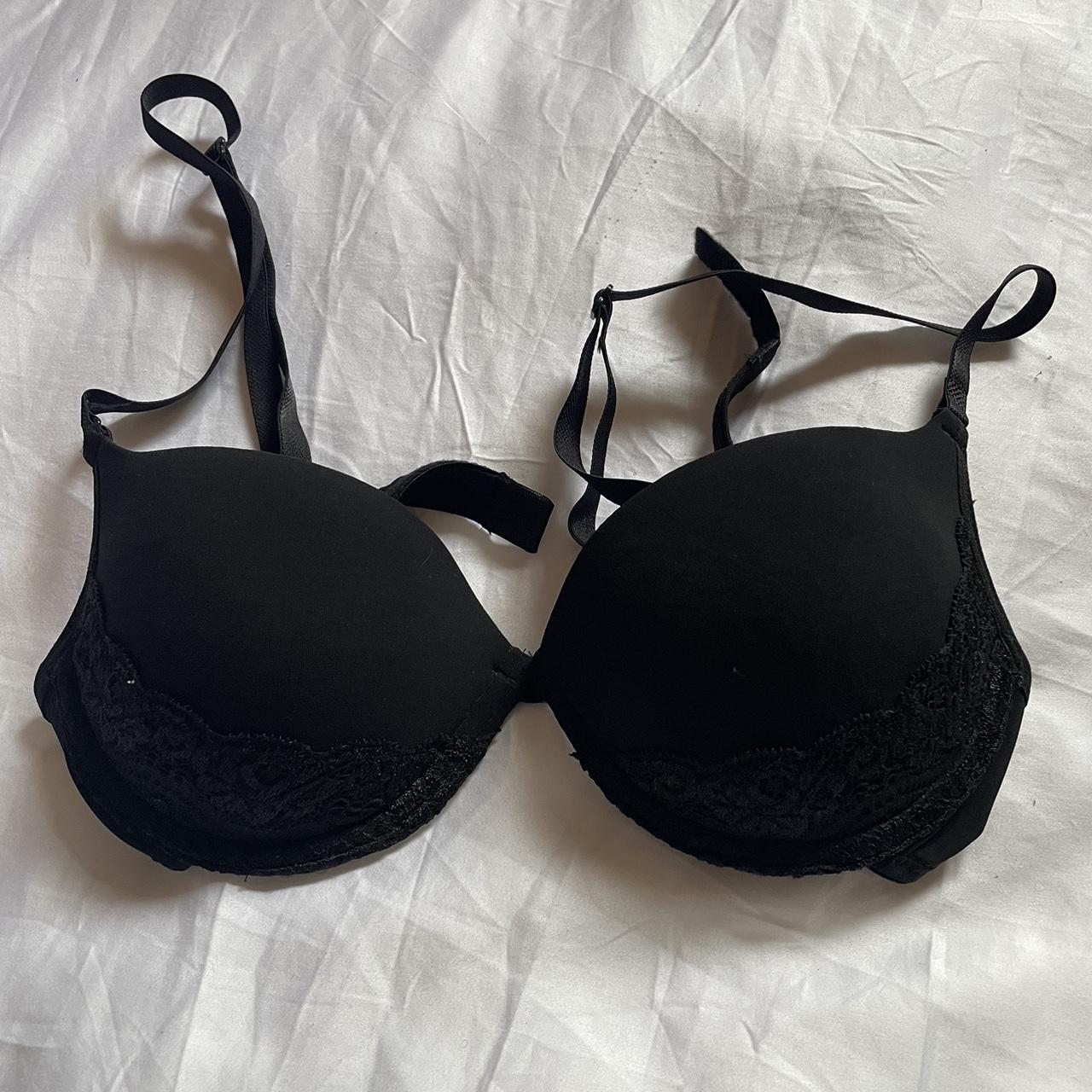 black Hope bra with lace on the bottom.... - Depop