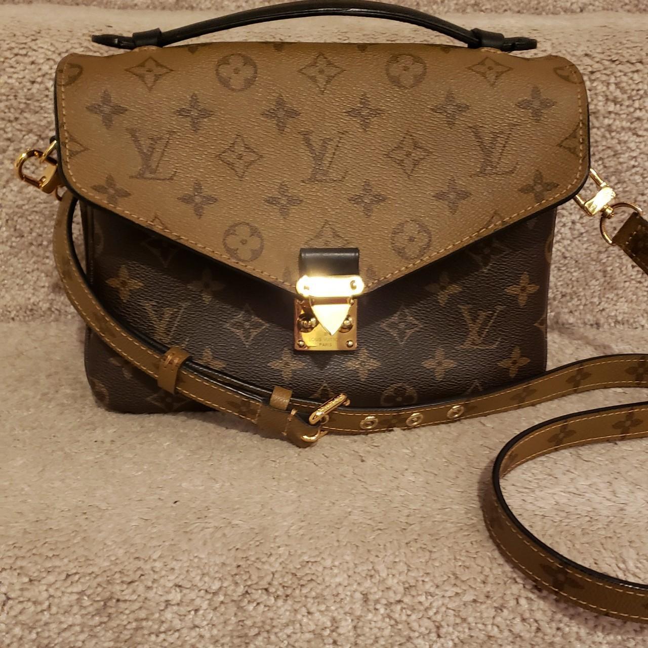 Louis Vuitton reverse monogram canvas pochette... - Depop