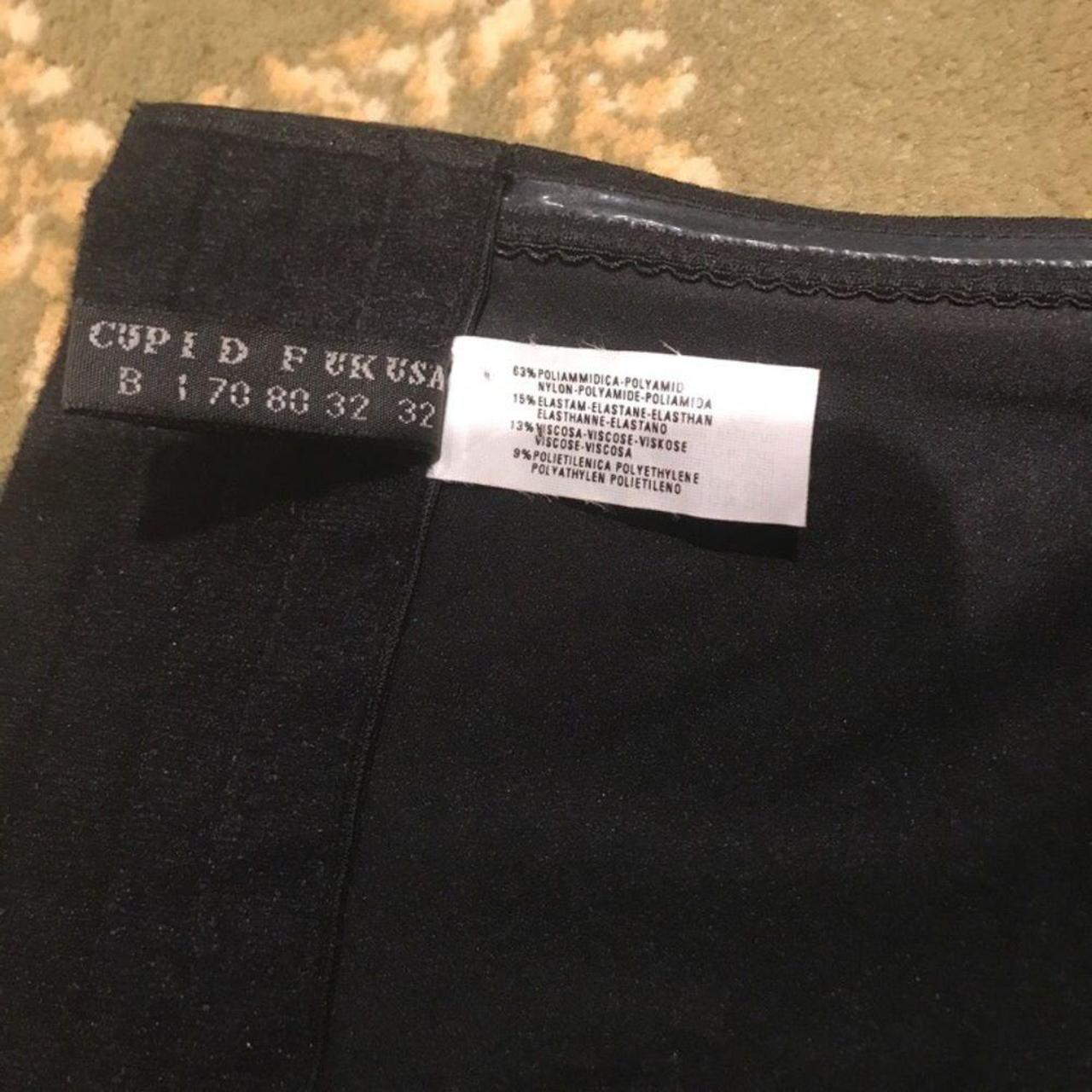 Beautiful lace bra by Intimo Parah. Italian... - Depop