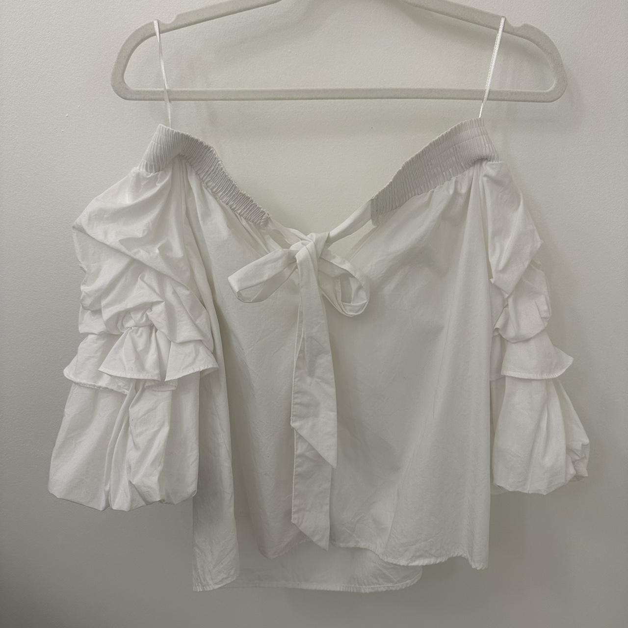 Zara White Ruffle Off The Shoulder Top 🦢 Size S We... - Depop