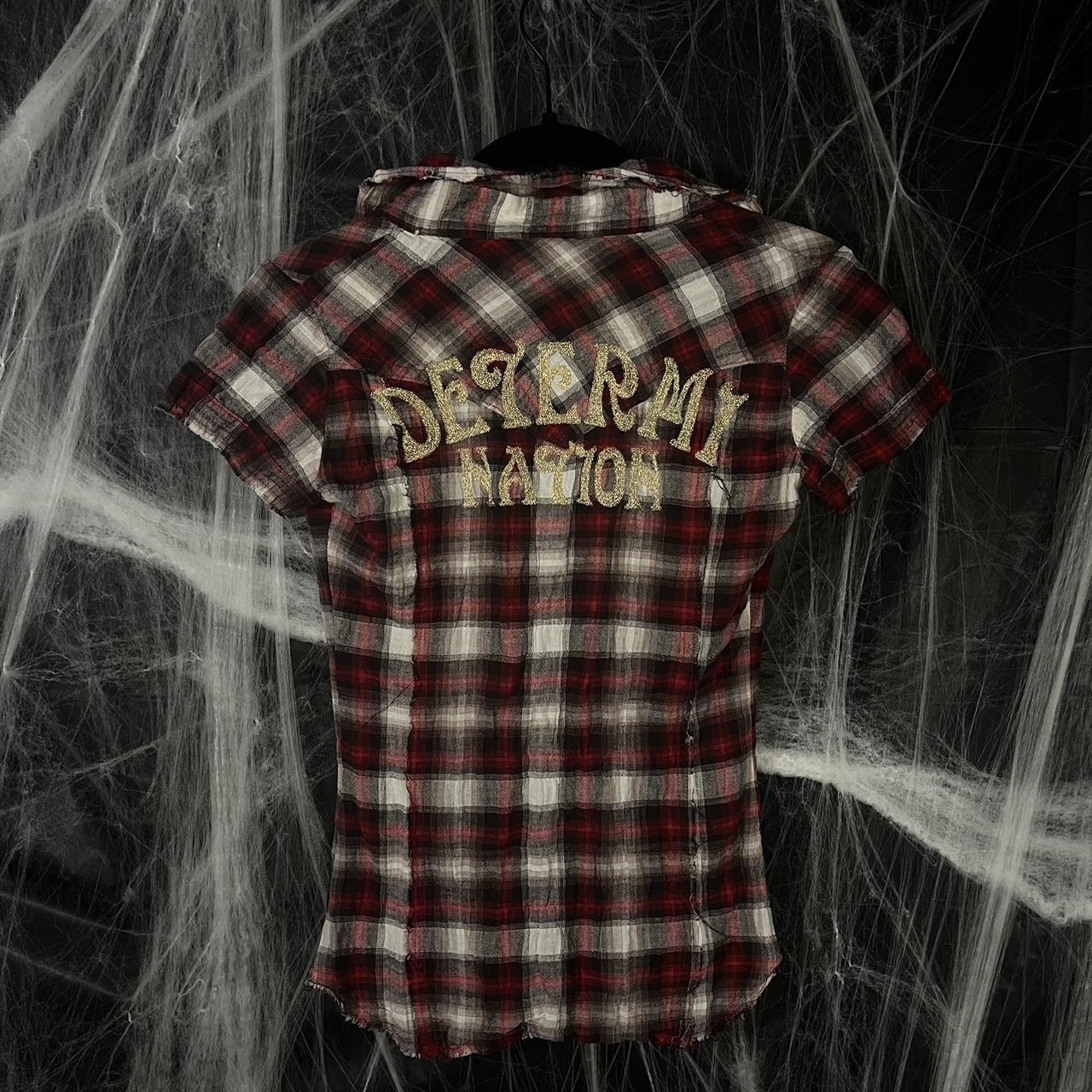 Garula gyaru determination courage button top Slim... - Depop