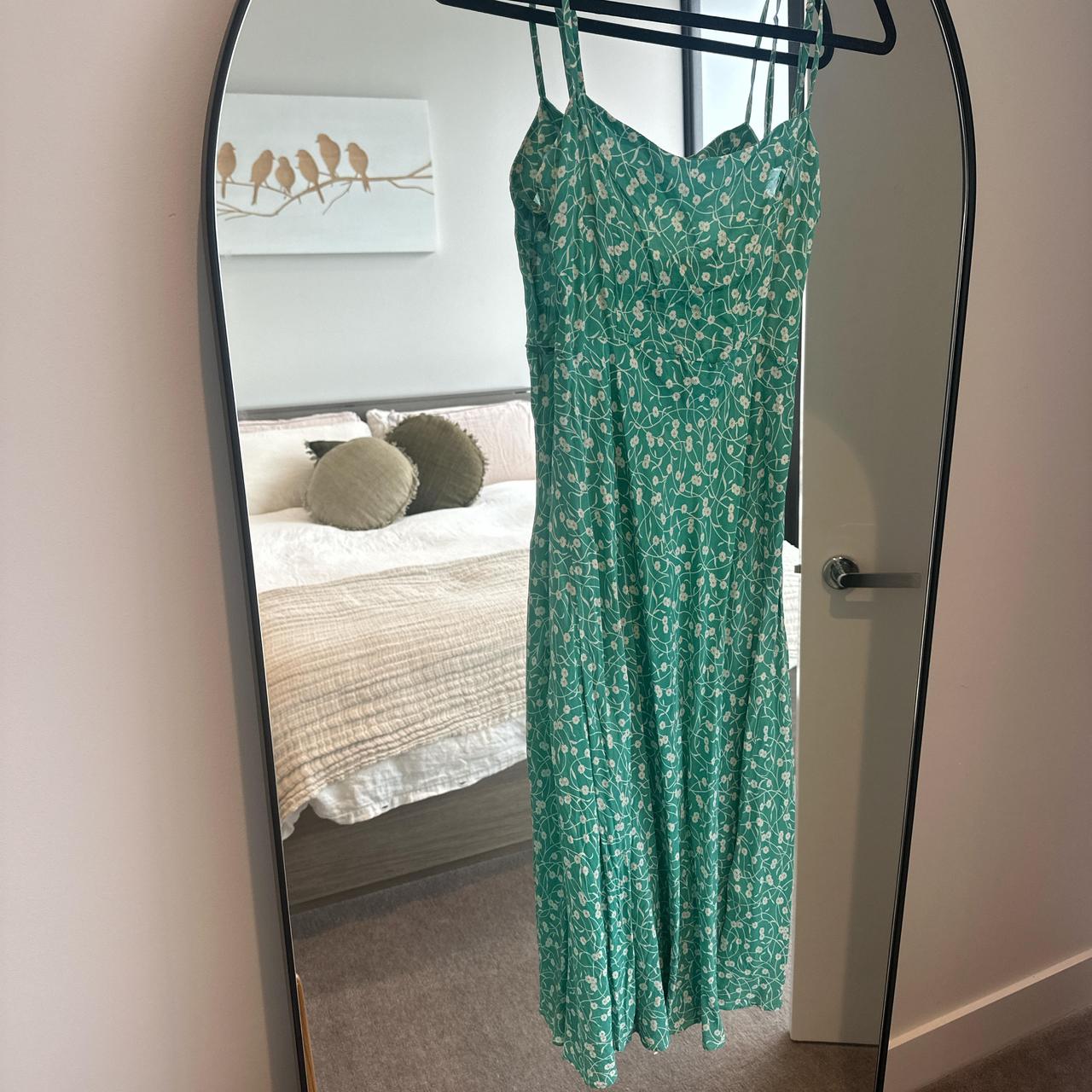 Realisation par Amelia dress Lots of wear but... - Depop