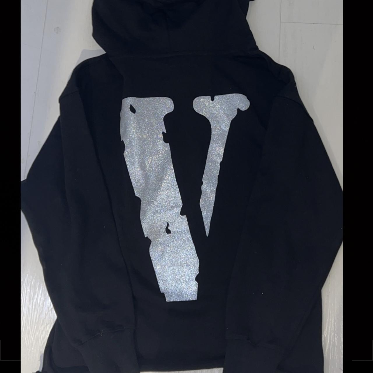 Vlone reflective hoodie black worn once small - Depop