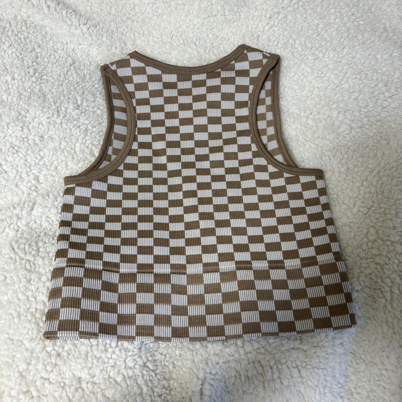white and brown checkered tank top 🦷🐕 no blemishes - Depop