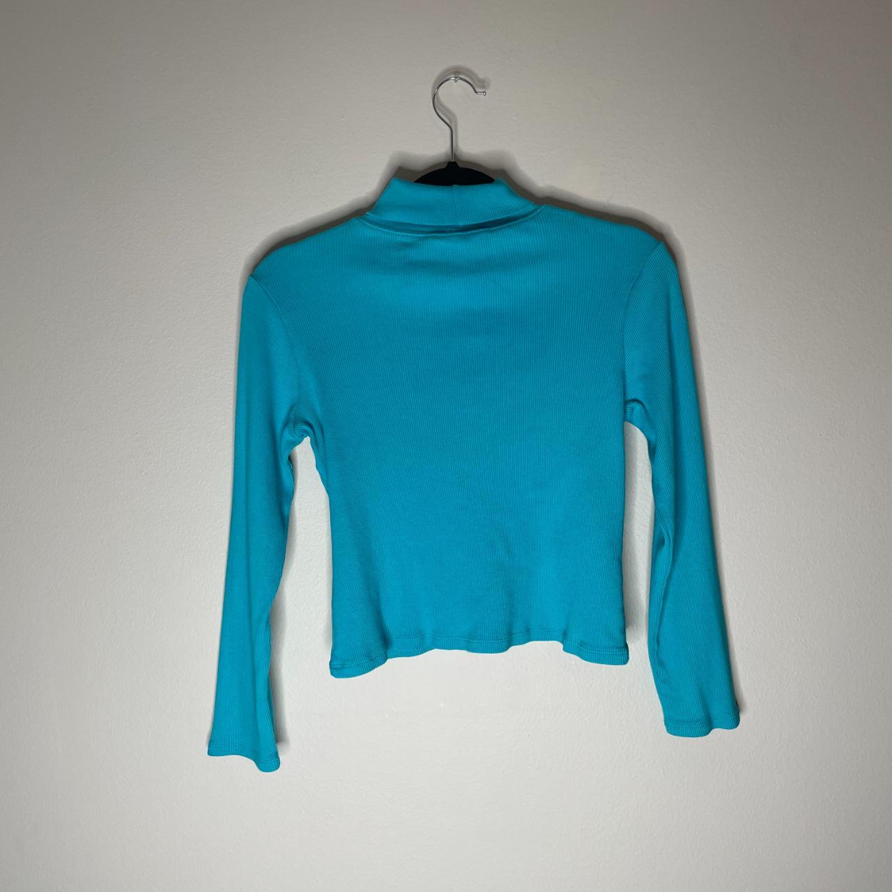 Copper Key Women's Blue Crop-top | Depop