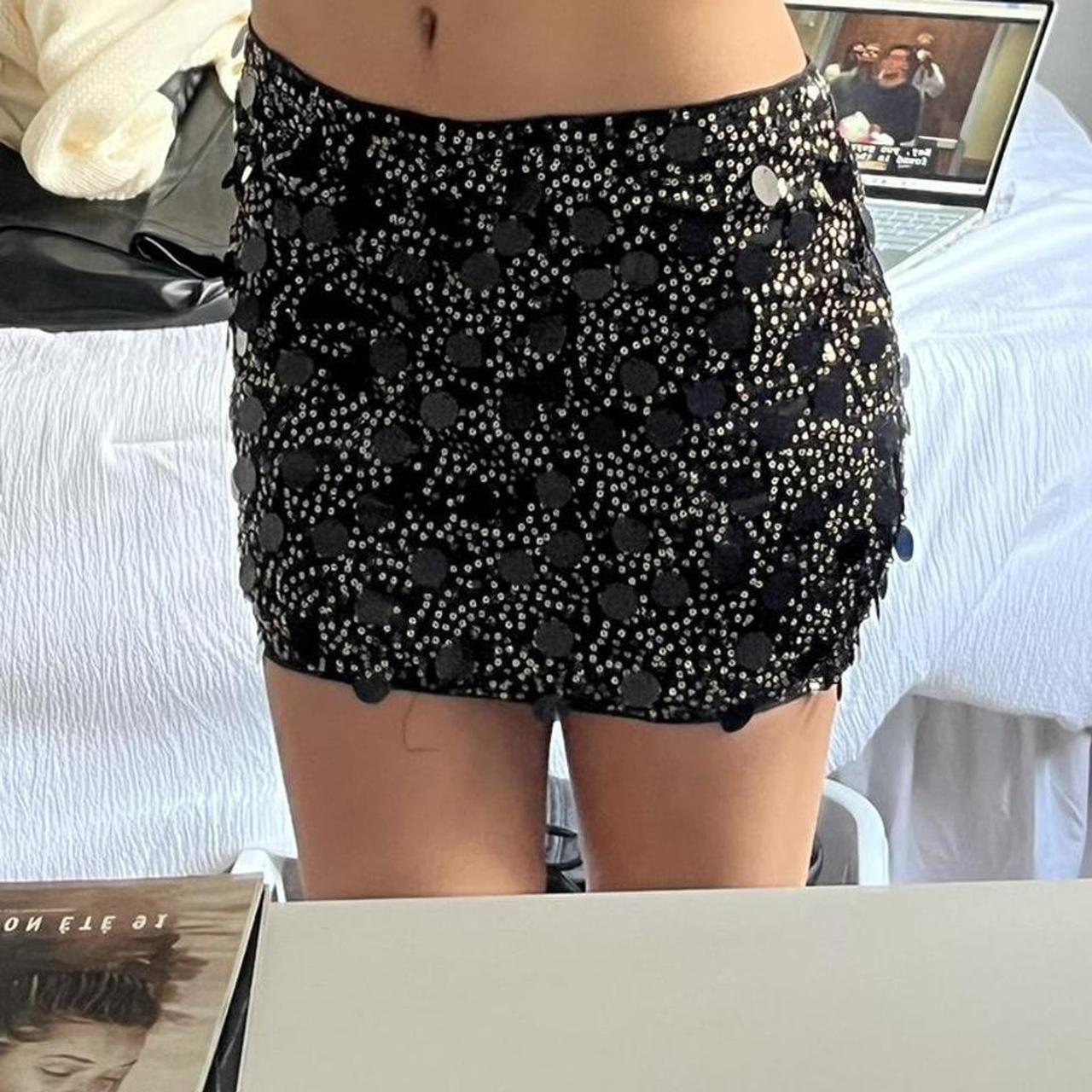 Low rise sparkle sequin mini skirt Size small 24... - Depop
