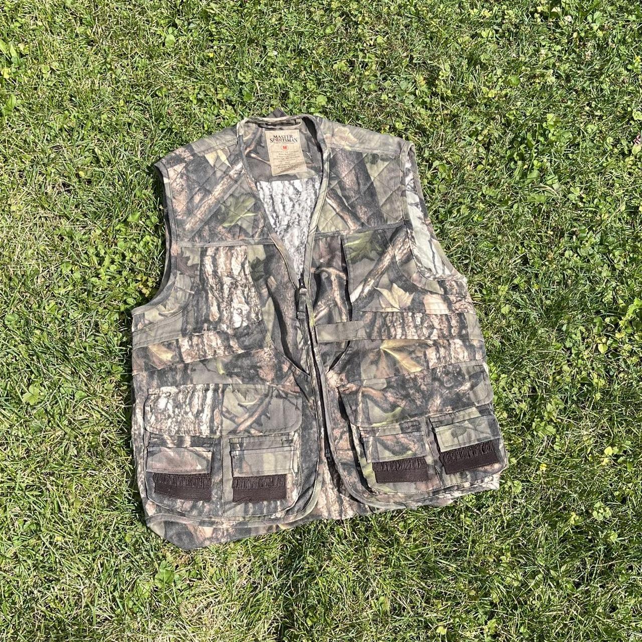 Master sportsman camo hunting vest with hat Size:... - Depop
