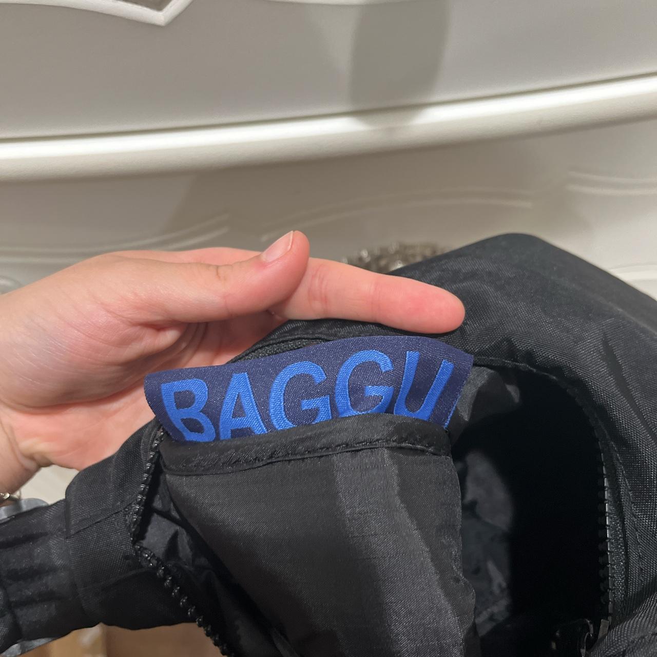 Baggu Women's Wallet-purses | Depop