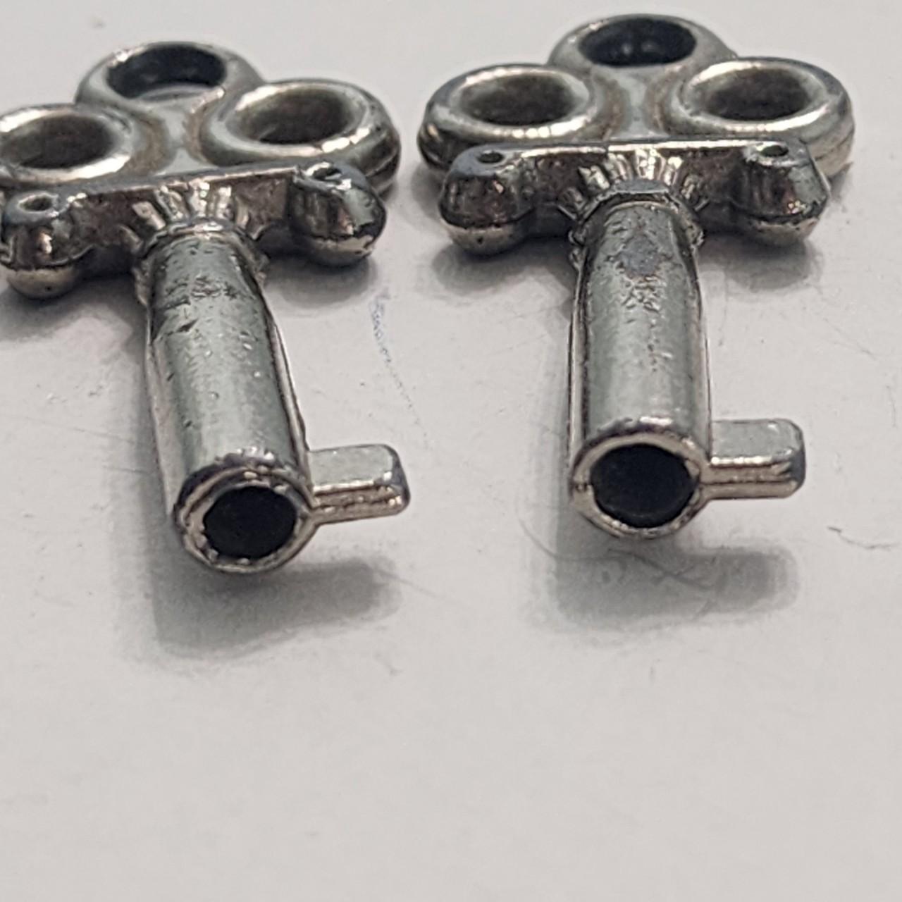 Pair of 2 Vintage Open Barrel Skeleton Keys for... - Depop