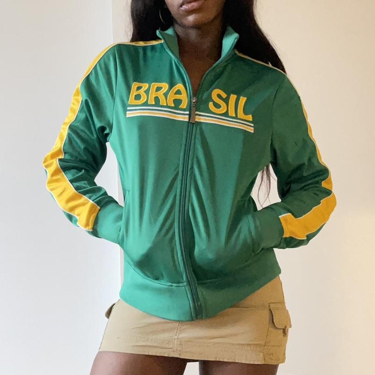 Brazil zip up sweater Size small - Depop
