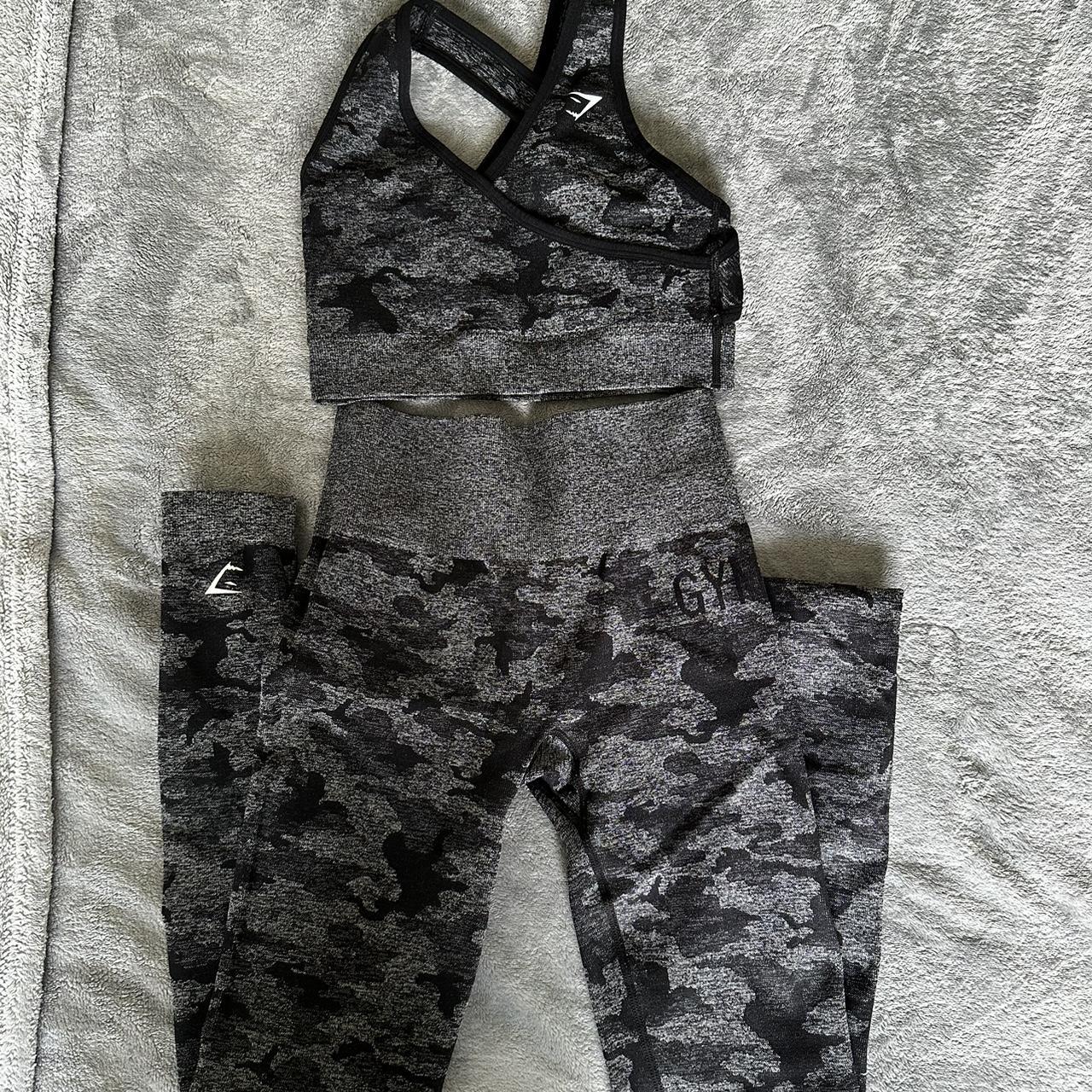 Never worn Gymshark camo set, size XS! - Depop