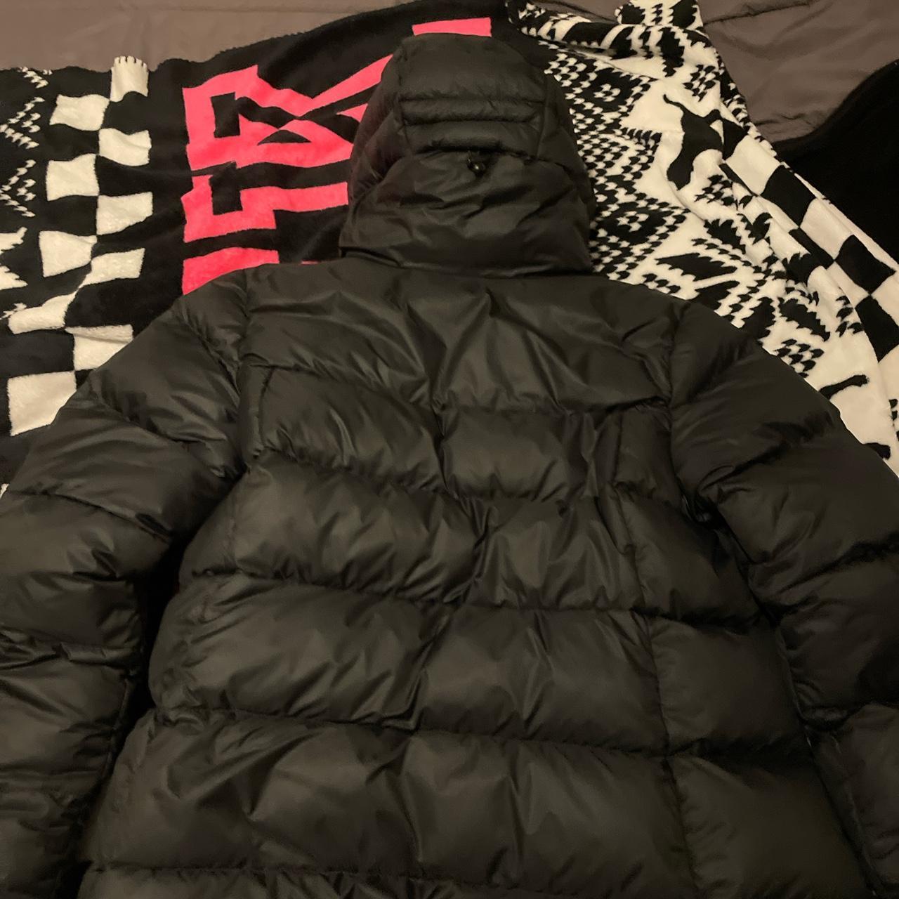 small helly hanson women’s essence down... - Depop