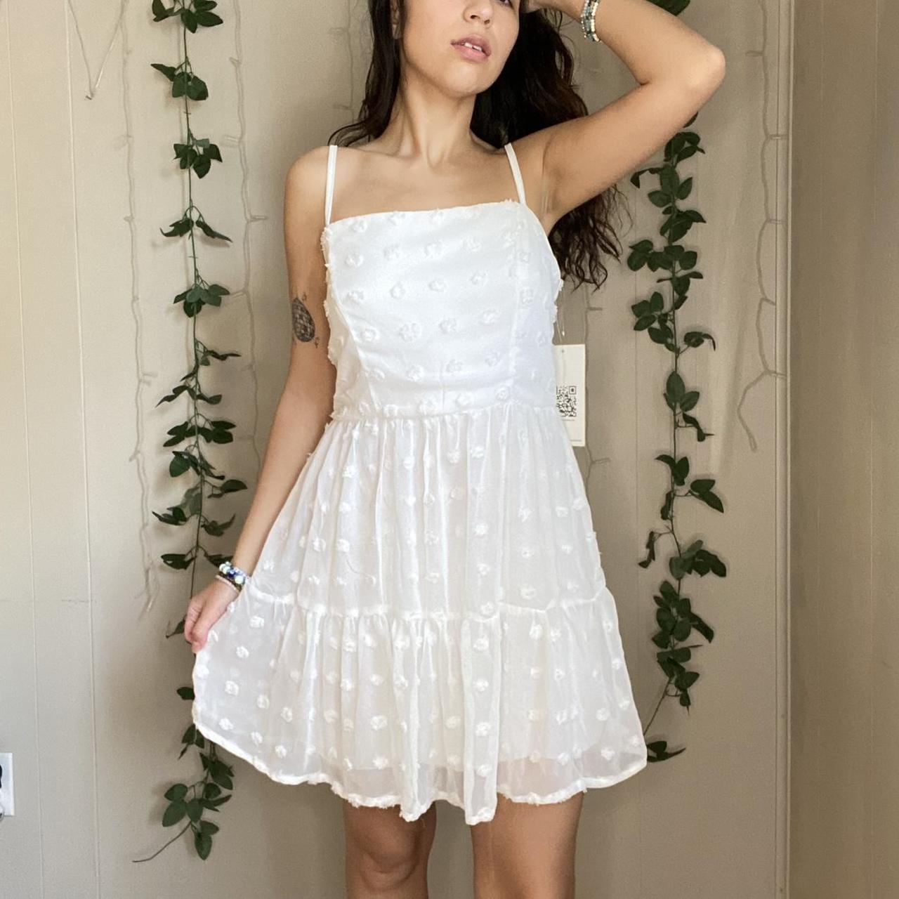White flowy emerald sundae dress brand new with tags... - Depop