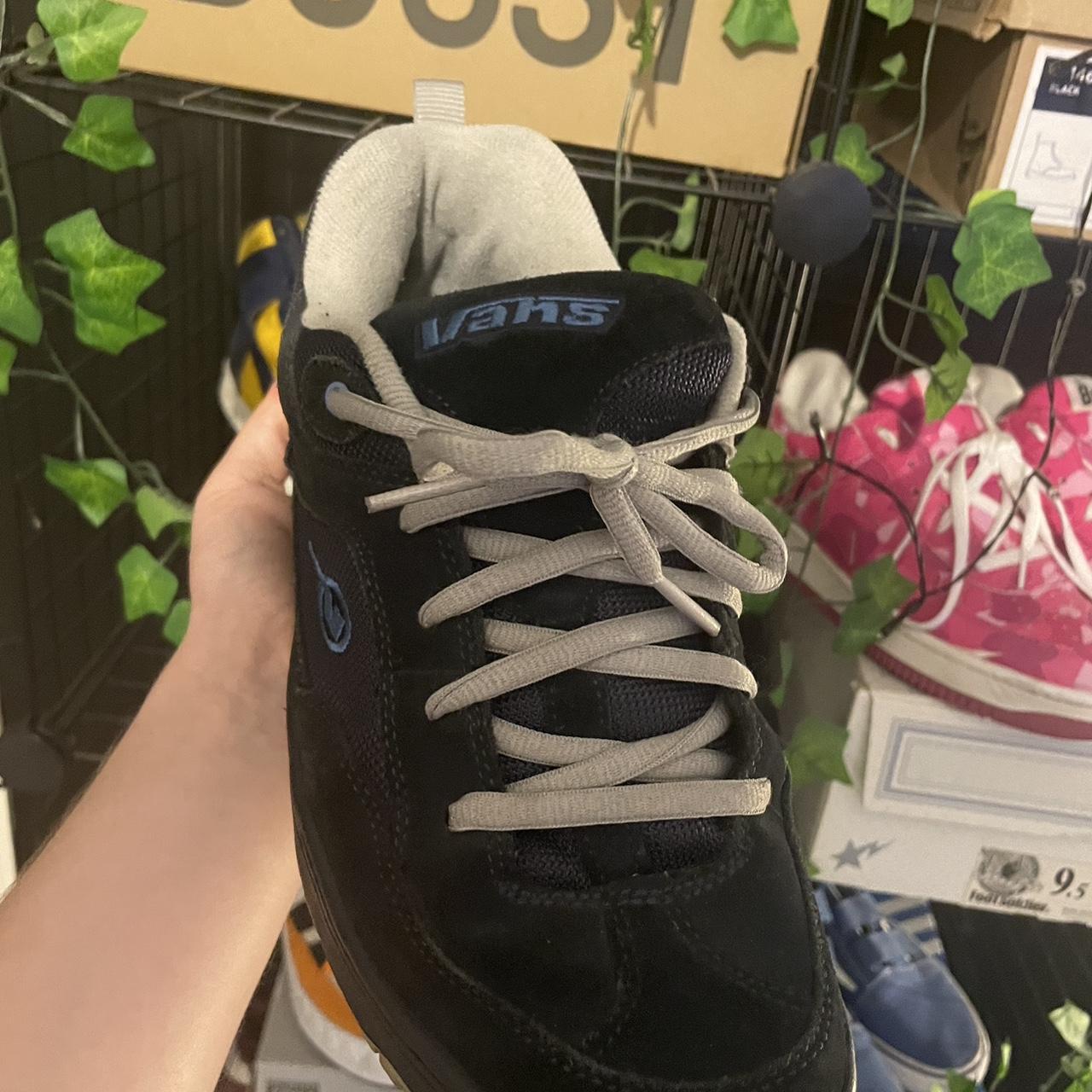 Vans graph store