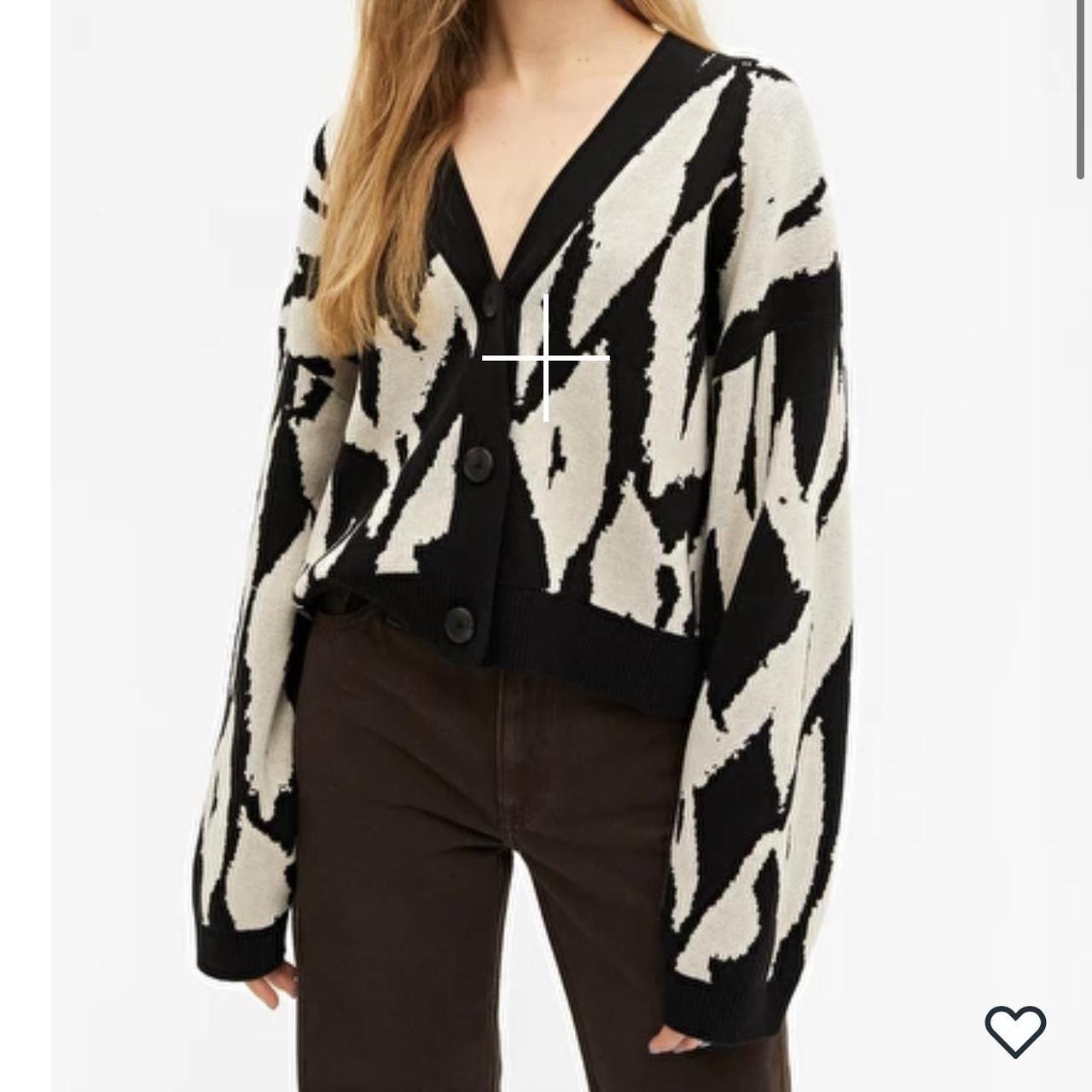 ISO- looking for do not buy. Monki abstract print... - Depop