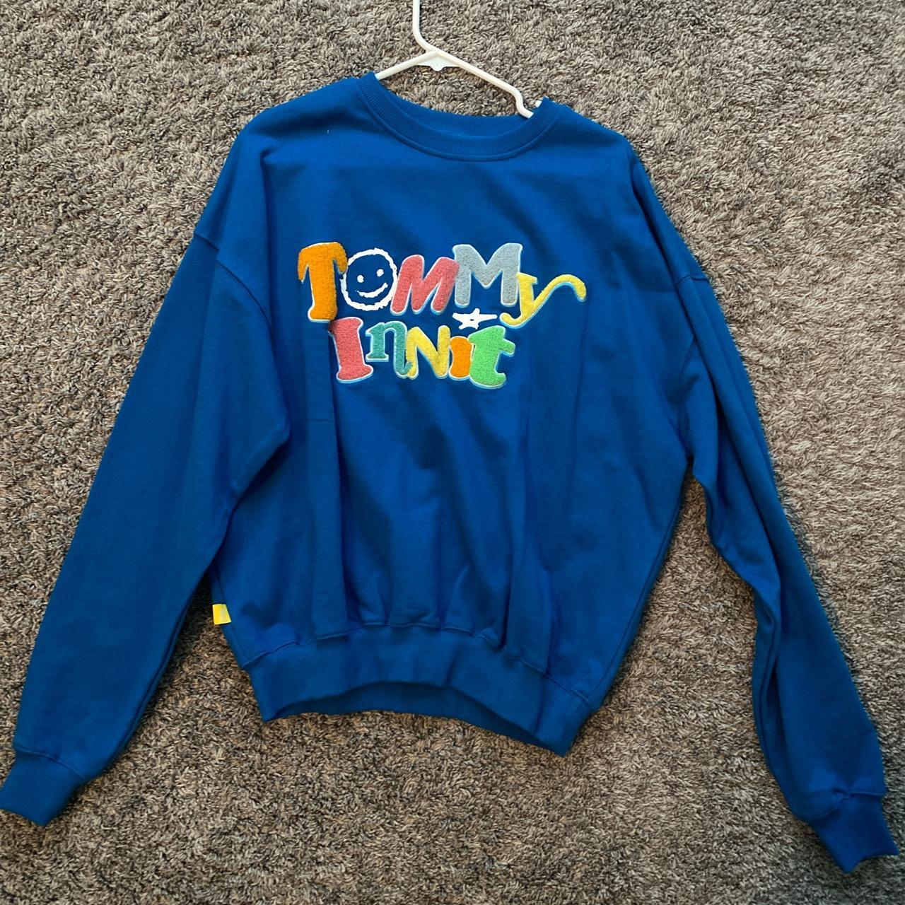 Small tommyinnit crewneck that’s never been... - Depop