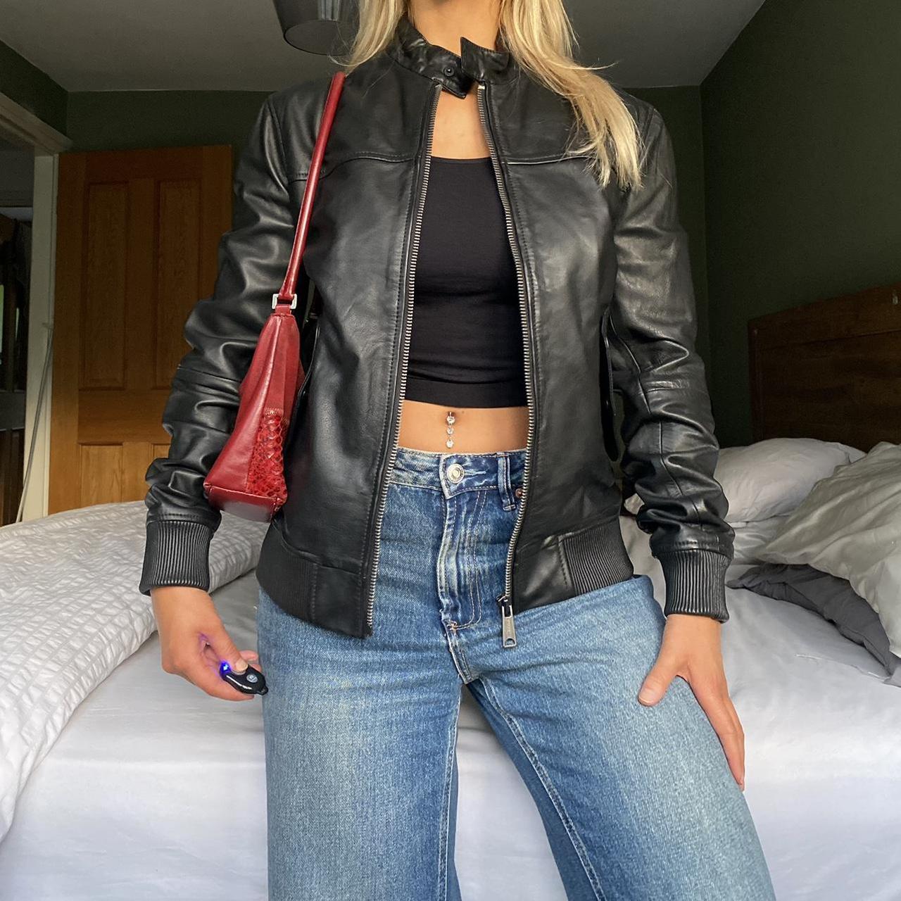 💗 postage included 💗 The perfect oversized vintage... - Depop