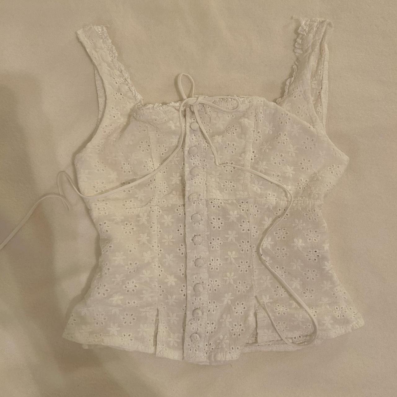 white button up tank top size xs BOUGHT FOR... - Depop