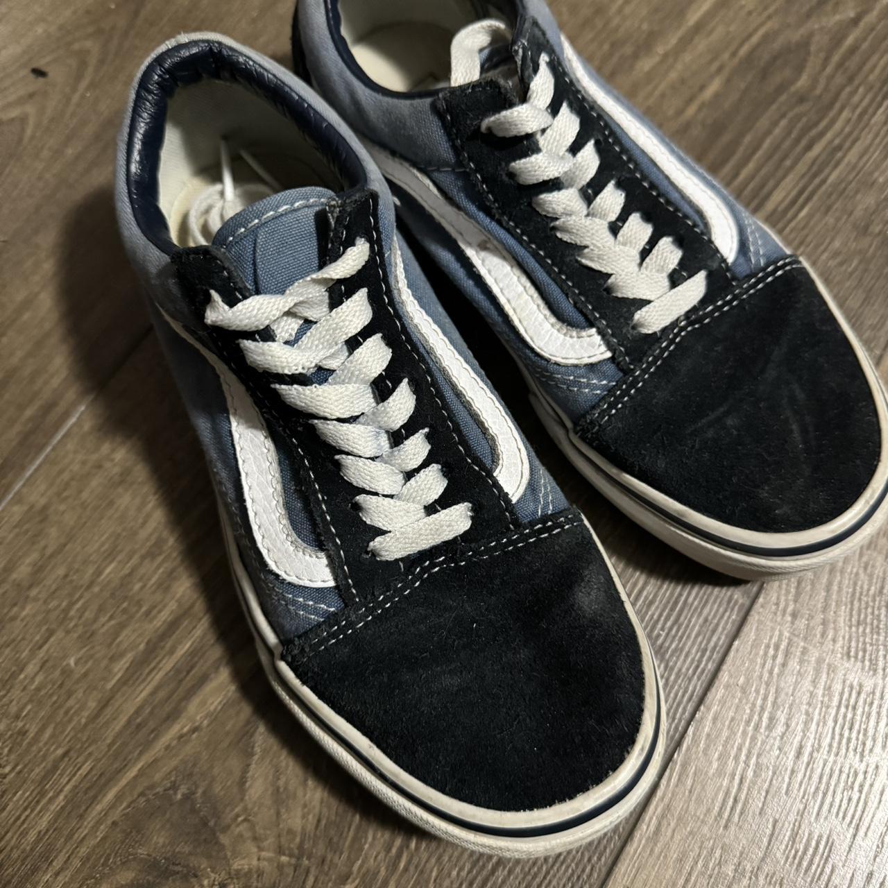 Women’s Vans size 5 - Depop