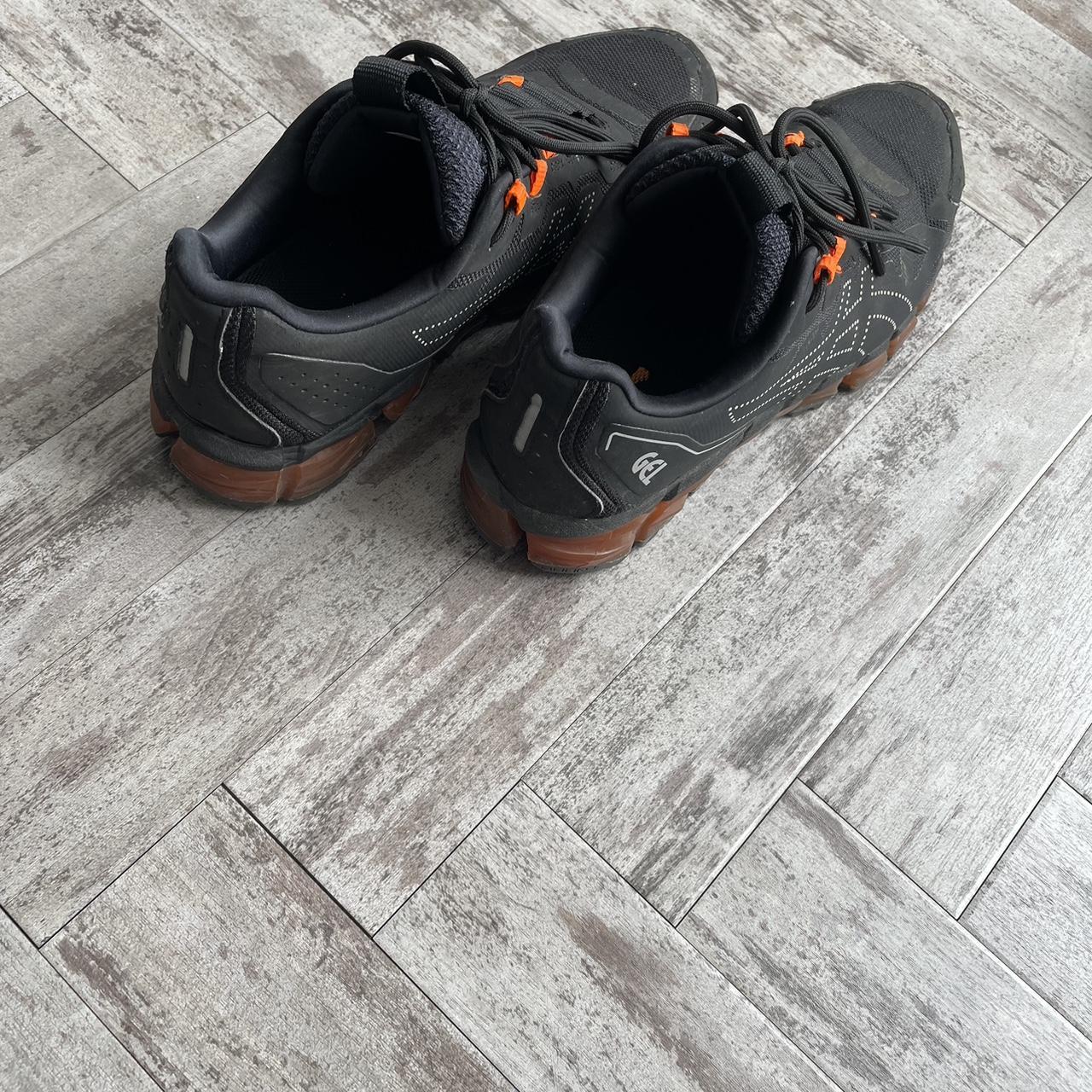 Men’s ASICS gel runners top condition will clean... - Depop