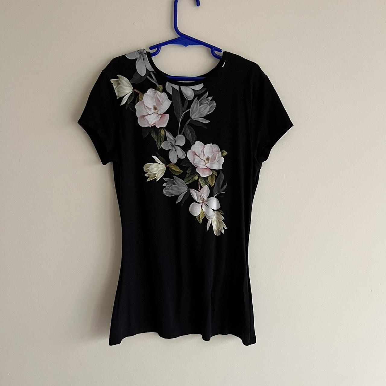 Ted Baker Women's Black and Pink T-shirt | Depop