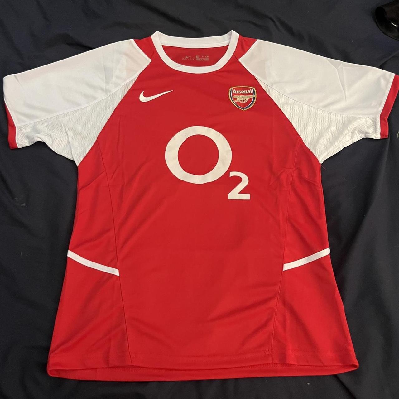 2003 Arsenal Jersey Small (worn twice) great... - Depop