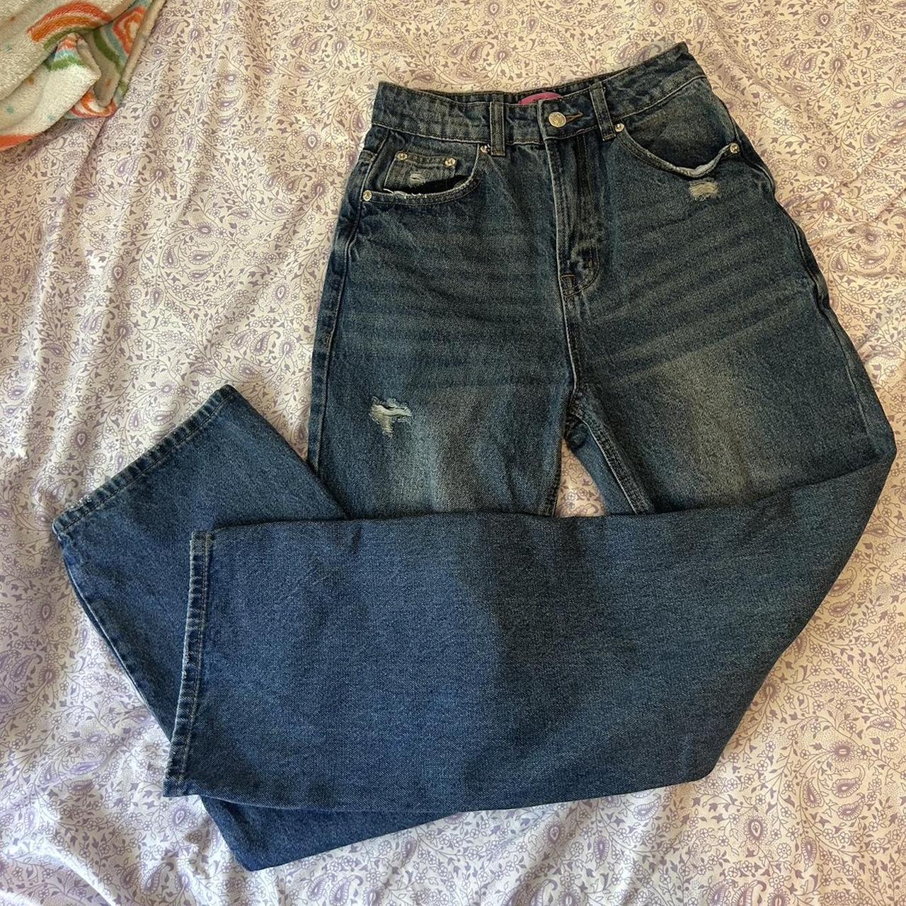 high waisted edikted jeans lightly distressed... - Depop
