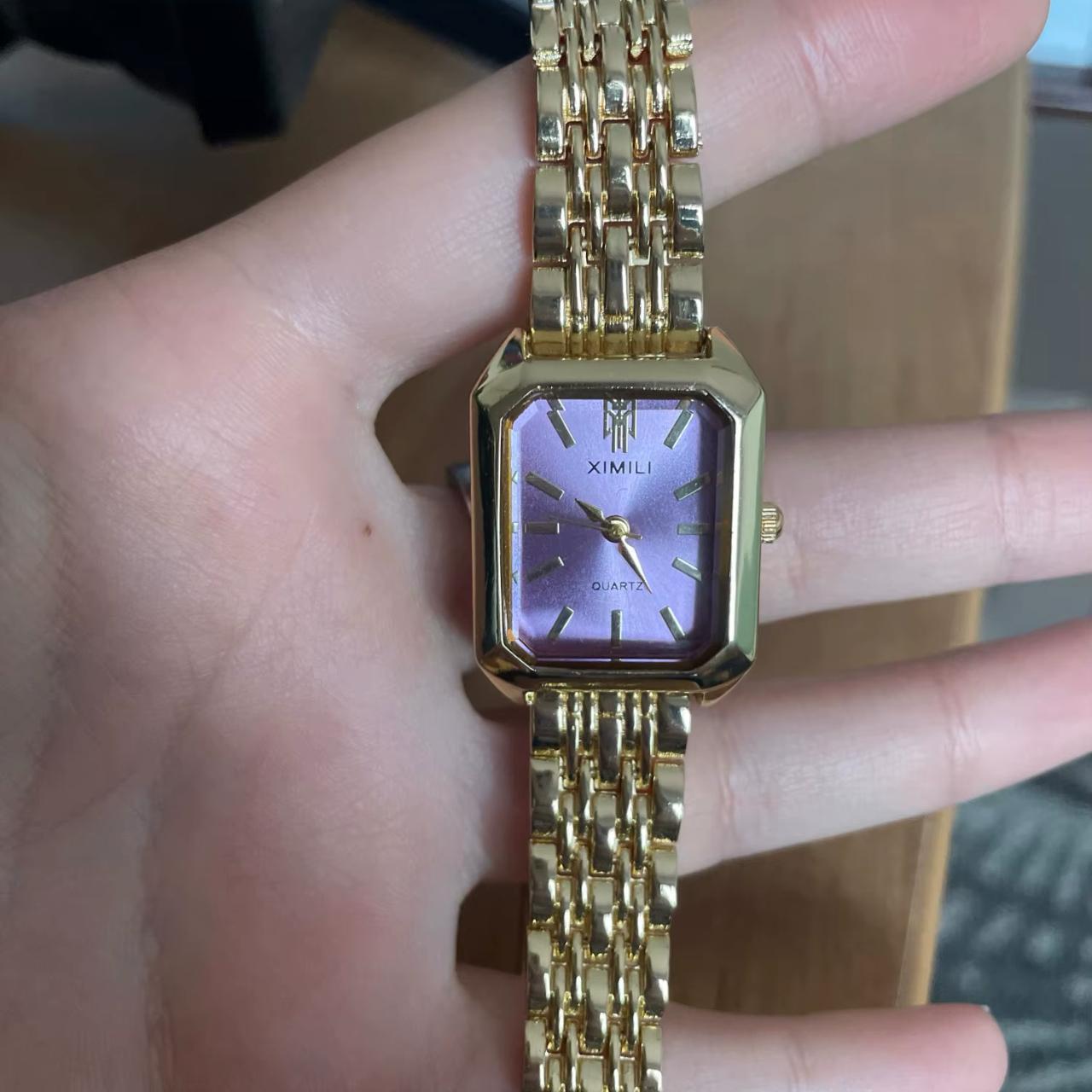 Stunning Gold Alabaster Claw Watch - Vintage Y2K... | Depop