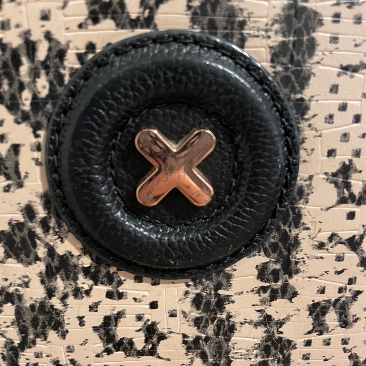 Mimco body bag Dunno how old it is, it’s my mums... - Depop