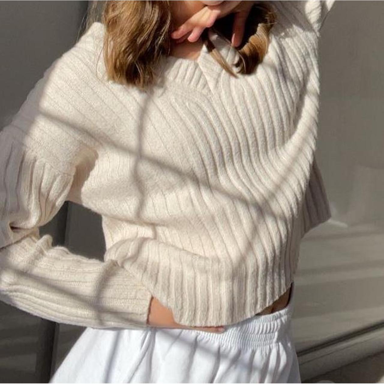 Zara cute jumper So comfortable and barely... - Depop