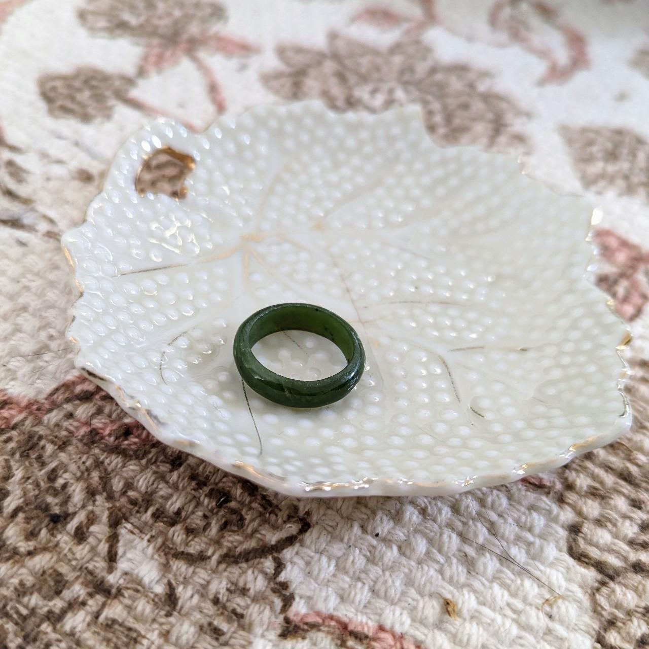 Simple Jade ring..small size - possibly equivalent... - Depop
