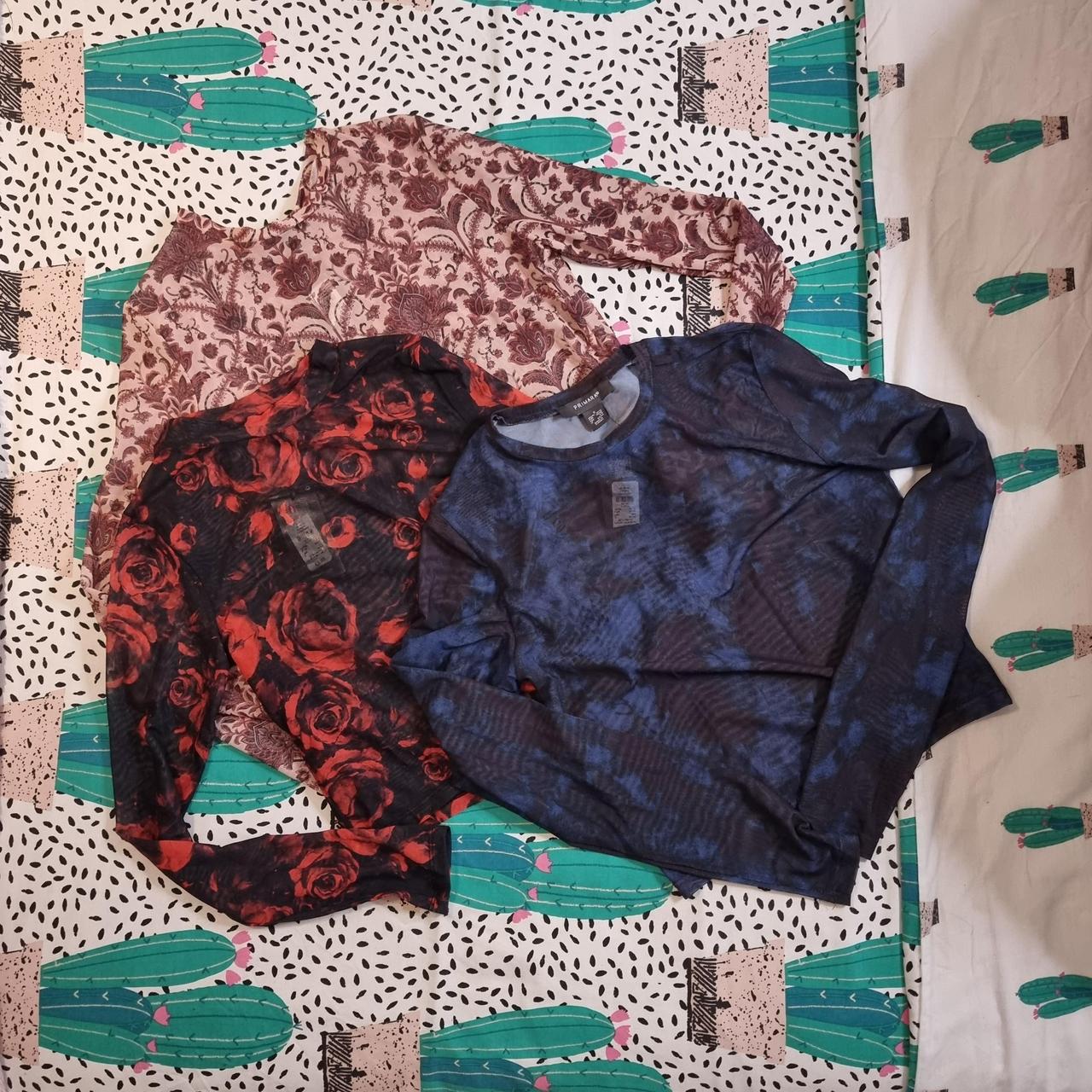 3x sheer patterned mesh long sleeve patterned tops... - Depop