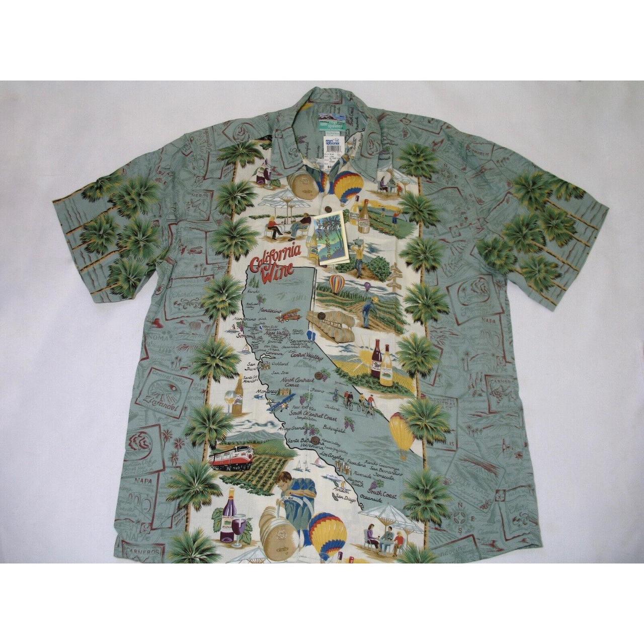 Reyn Spooner Hawaiian Traditionals Men's Short... - Depop