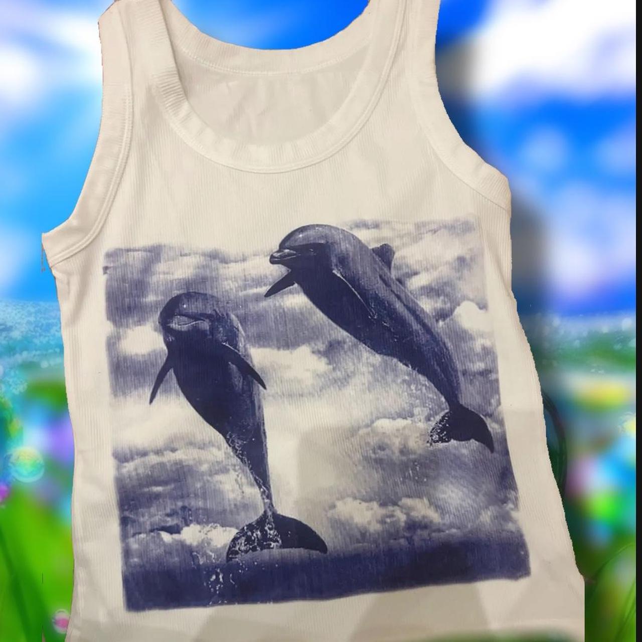 2000s internet styled dolphin top🐬 🌎size small... - Depop
