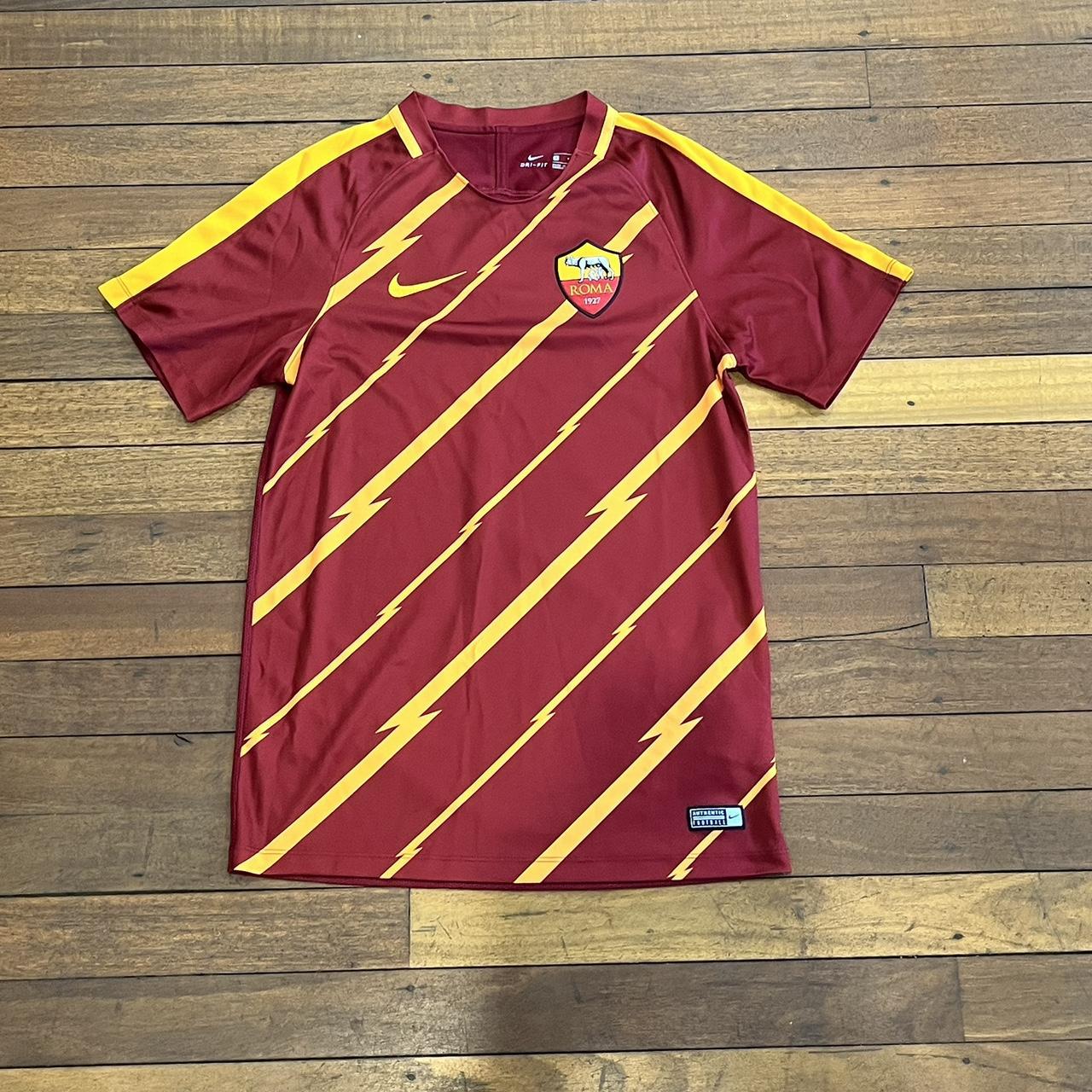 🟧🐺 AS Roma Training Kit 2016-17 🐺🟧 Excellent... - Depop
