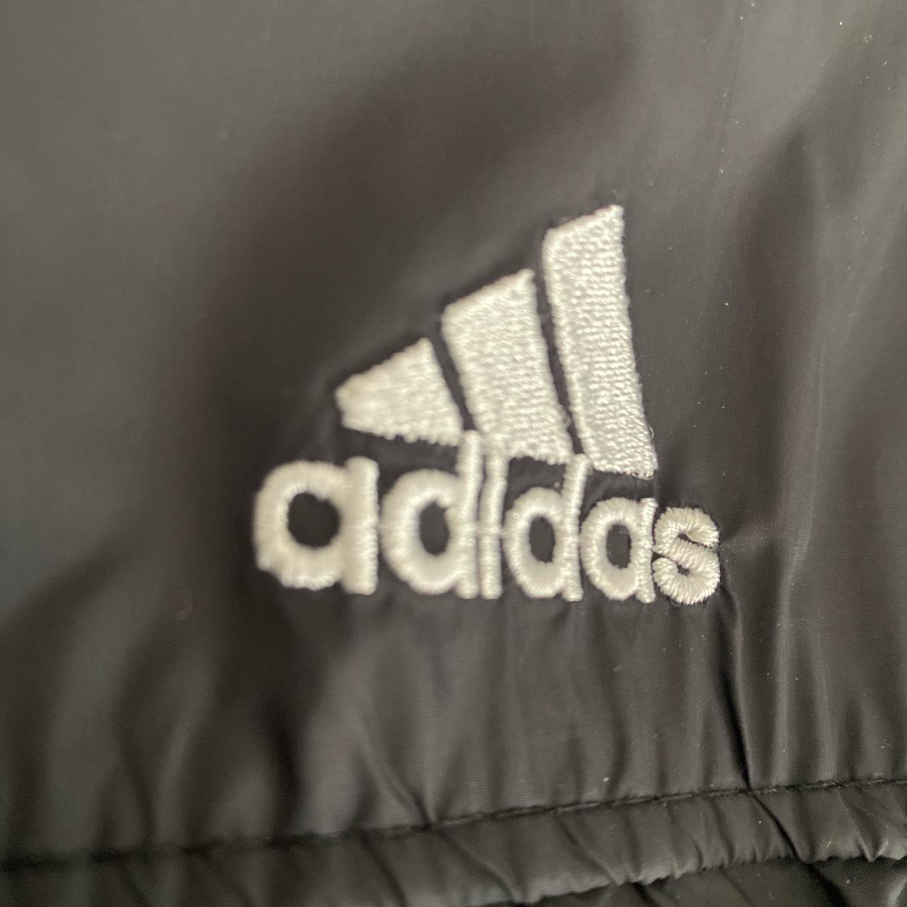 ADIDAS SPRAY XXXL Pocket zips don’t zip up and... - Depop