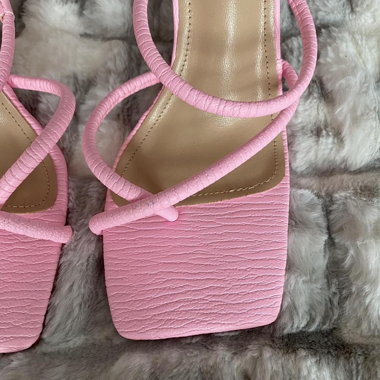 Simmi Women's Pink Mules | Depop
