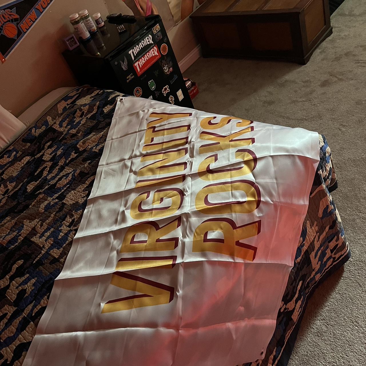 virginity rocks flag from room in great condition... - Depop