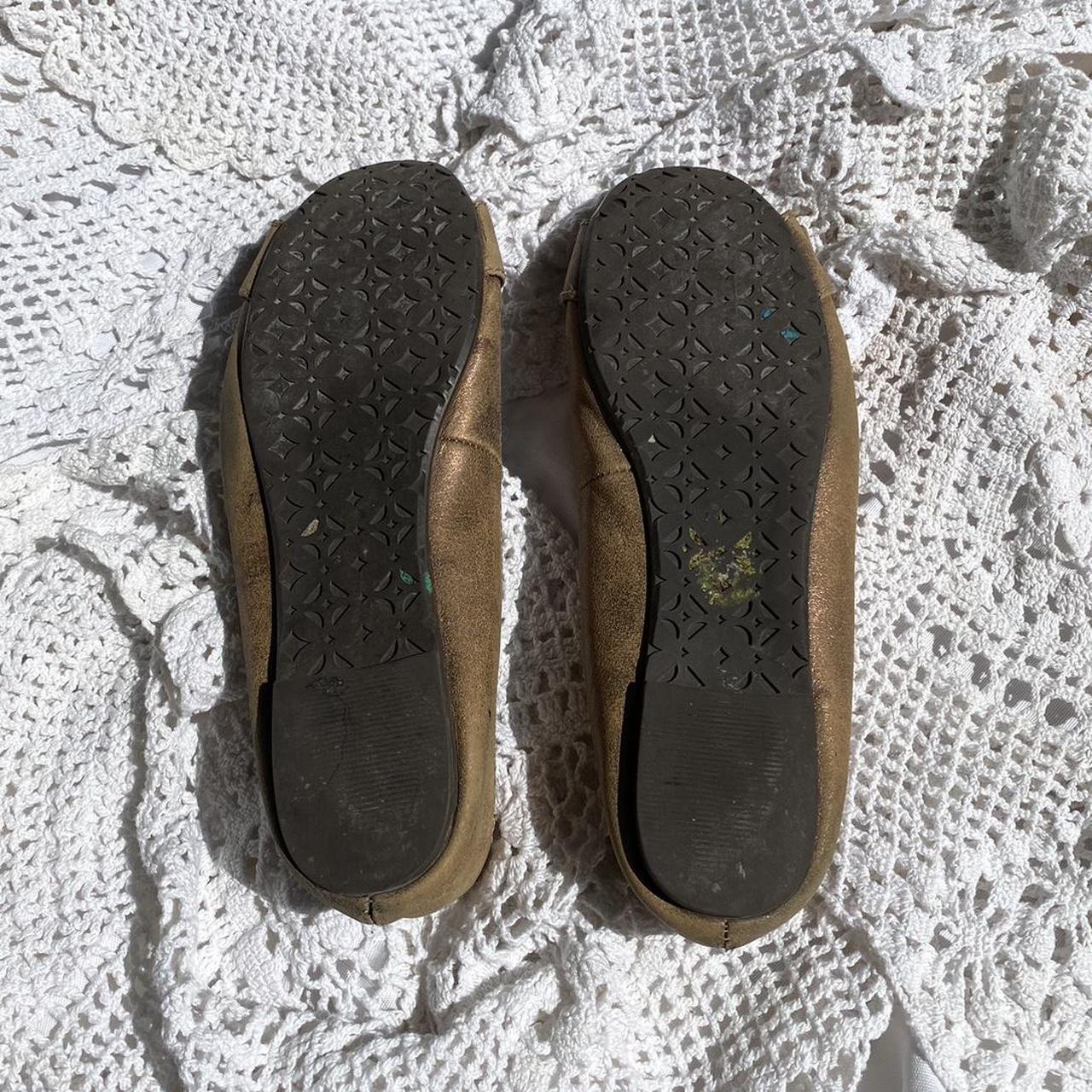 Fossil copper/metallic flats with jumble buckle... | Depop