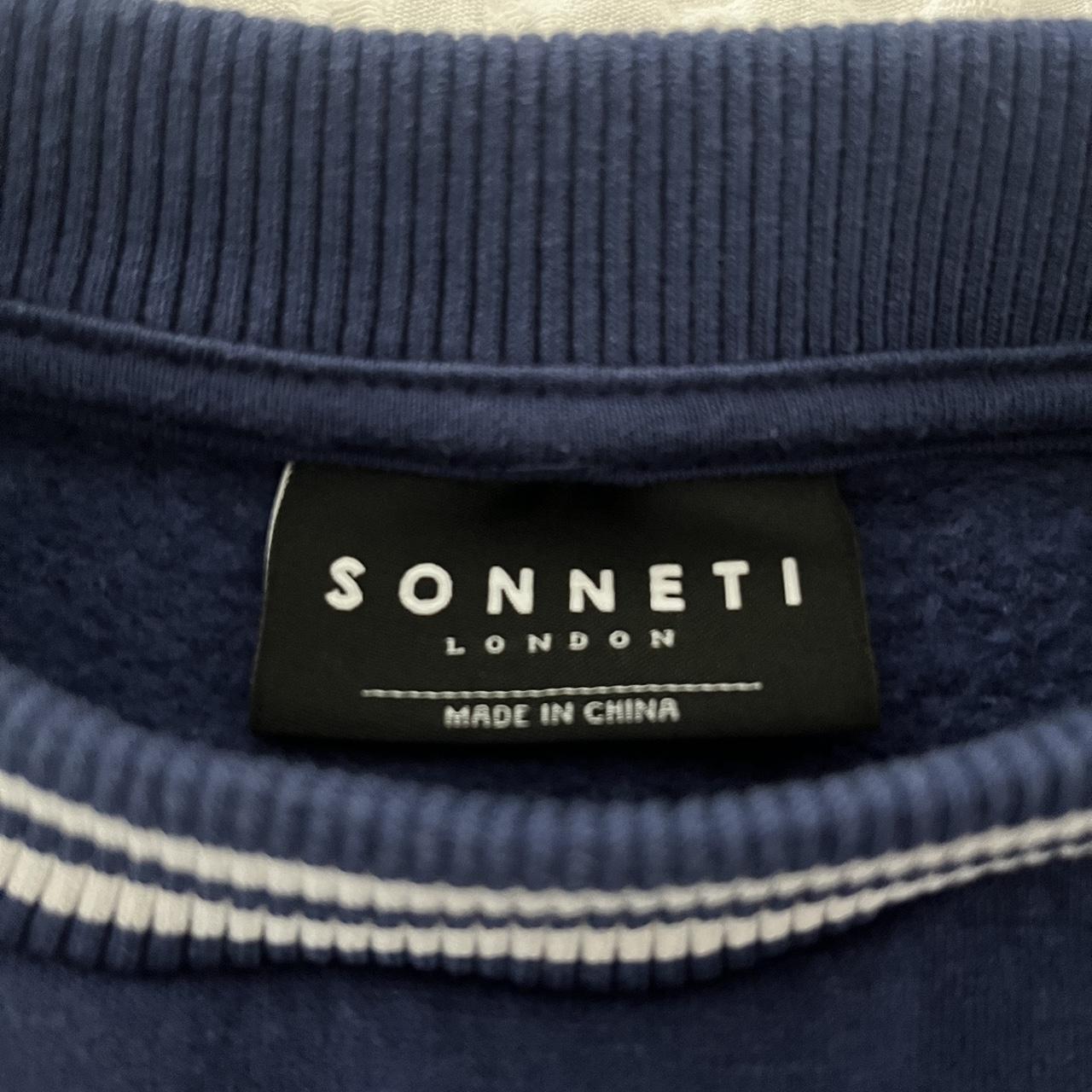 sonneti navy blue and white sweatshirt size medium... - Depop