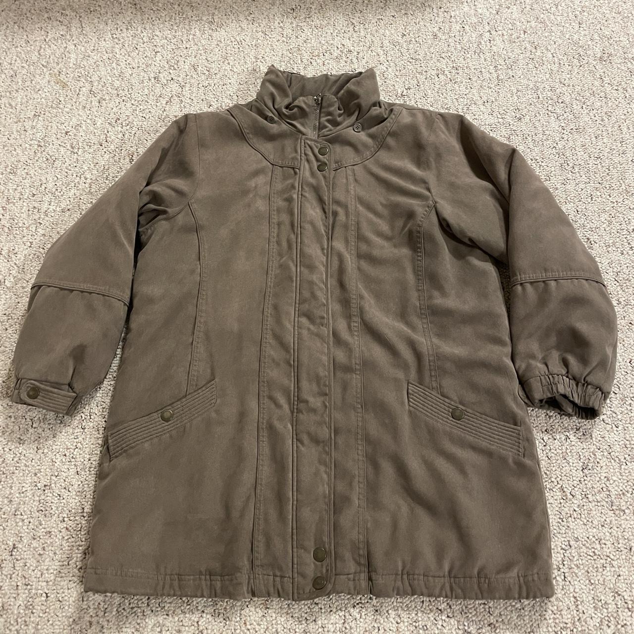 Vintage oversized tan coat🤎 Lined, very comfy faux... - Depop