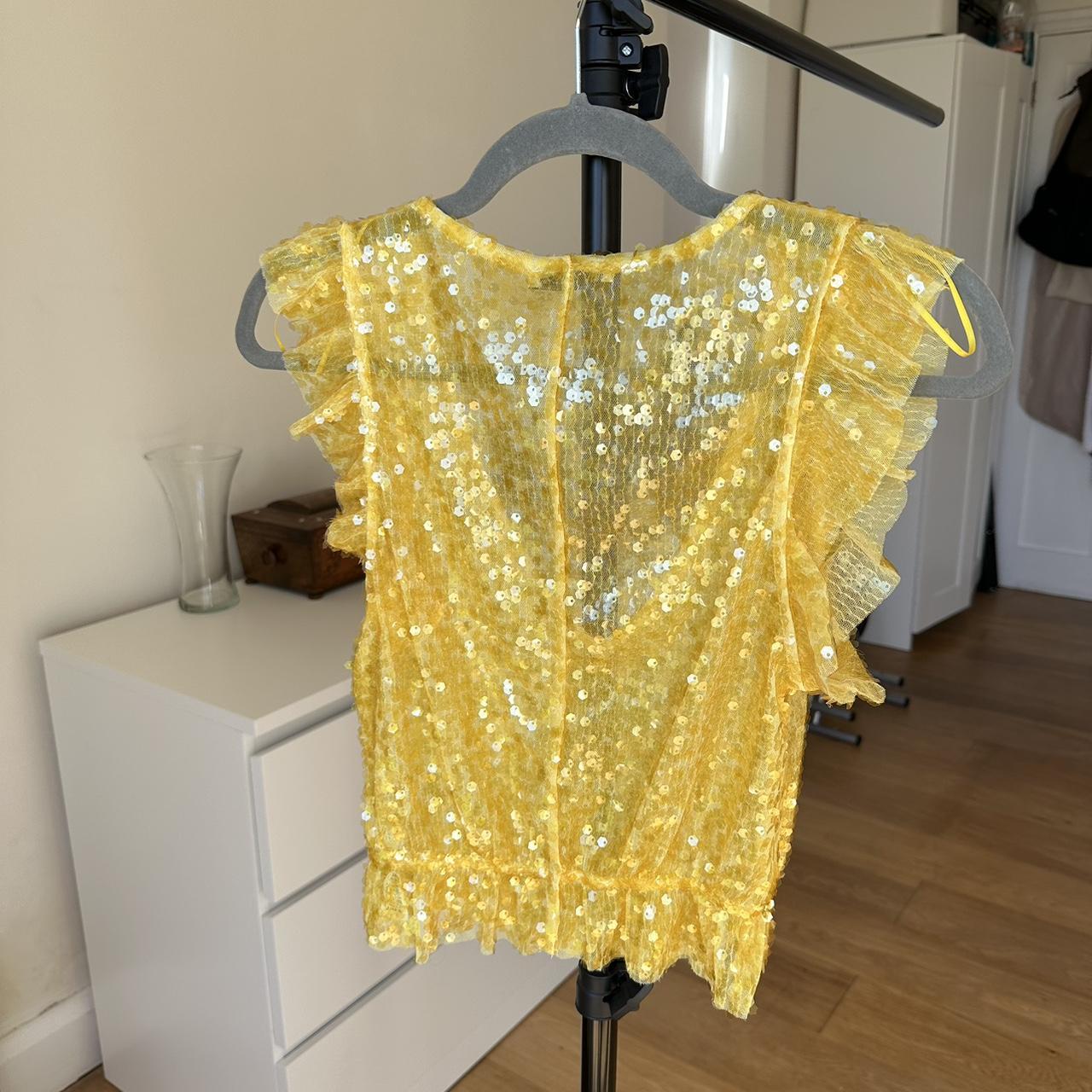 Zara Yellow Sequin Top Size S - Depop