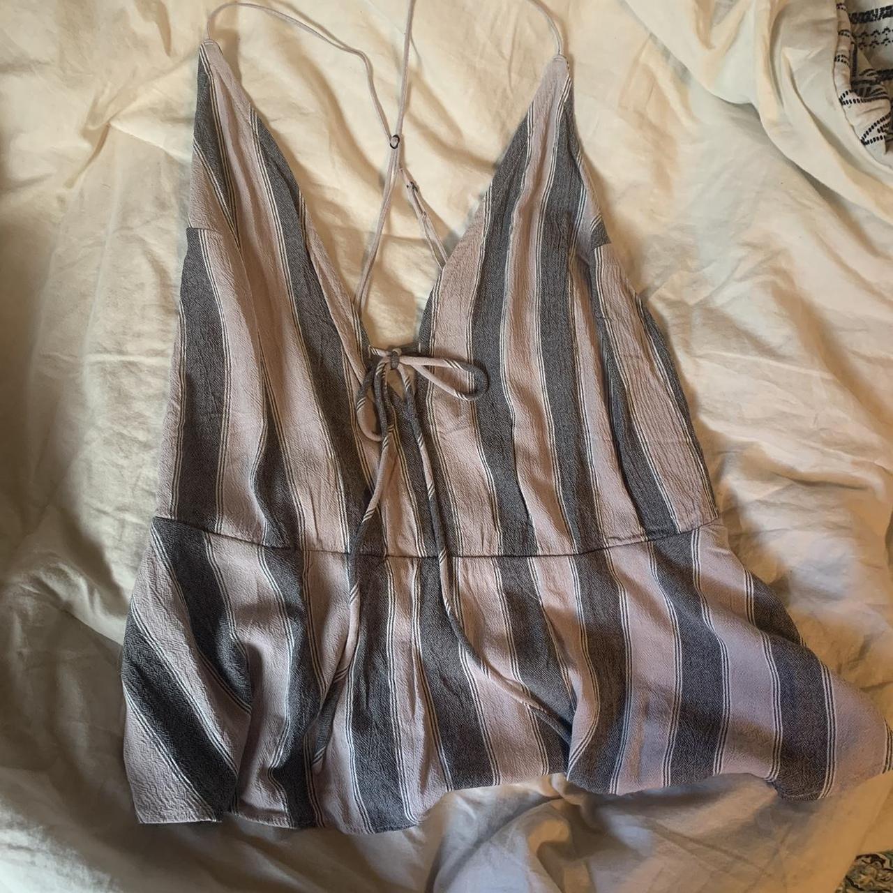 Volcom womens open back cross strap top. Super cute... - Depop